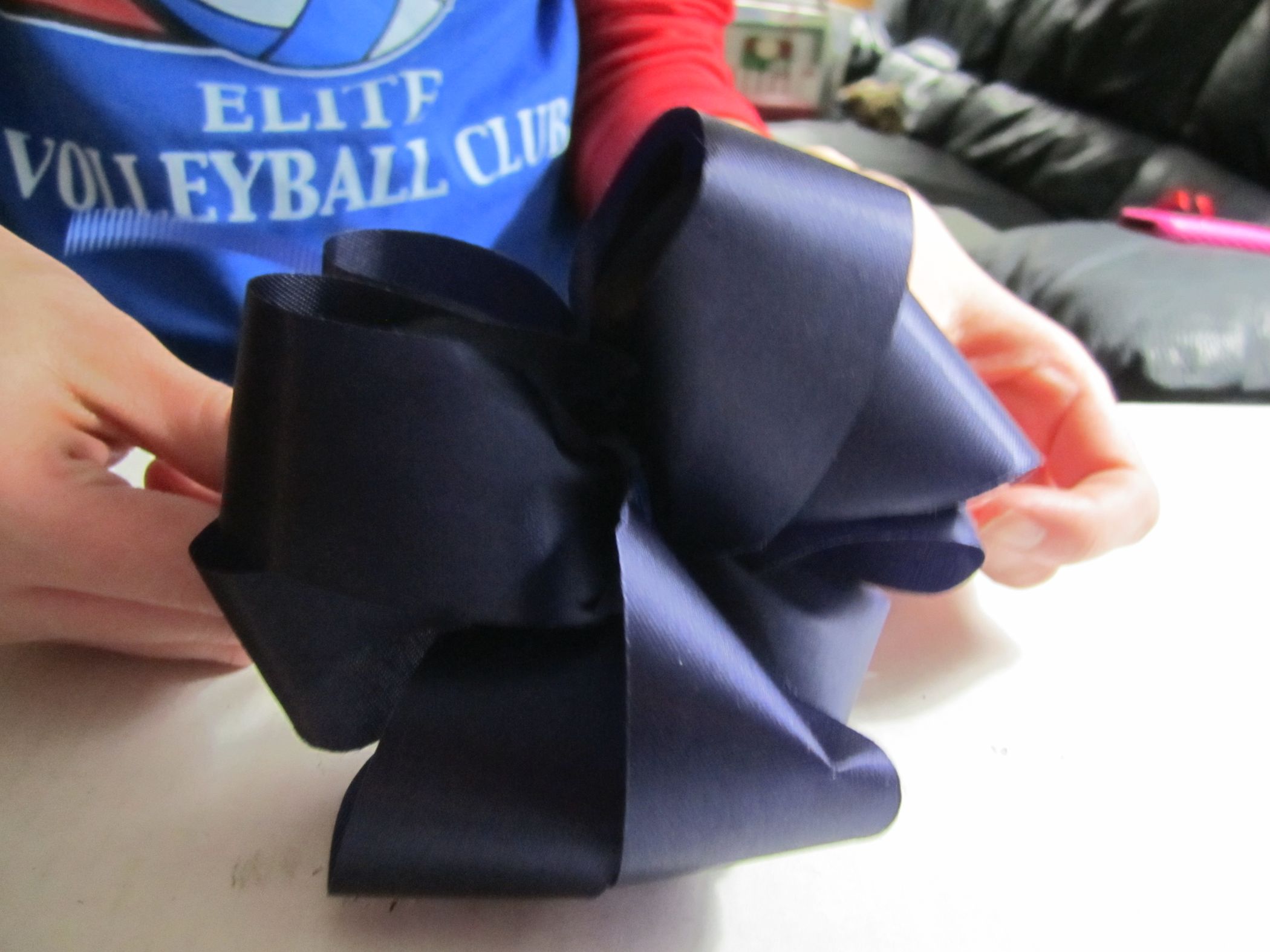 Festive Christmas Bow : 9 Steps - Instructables