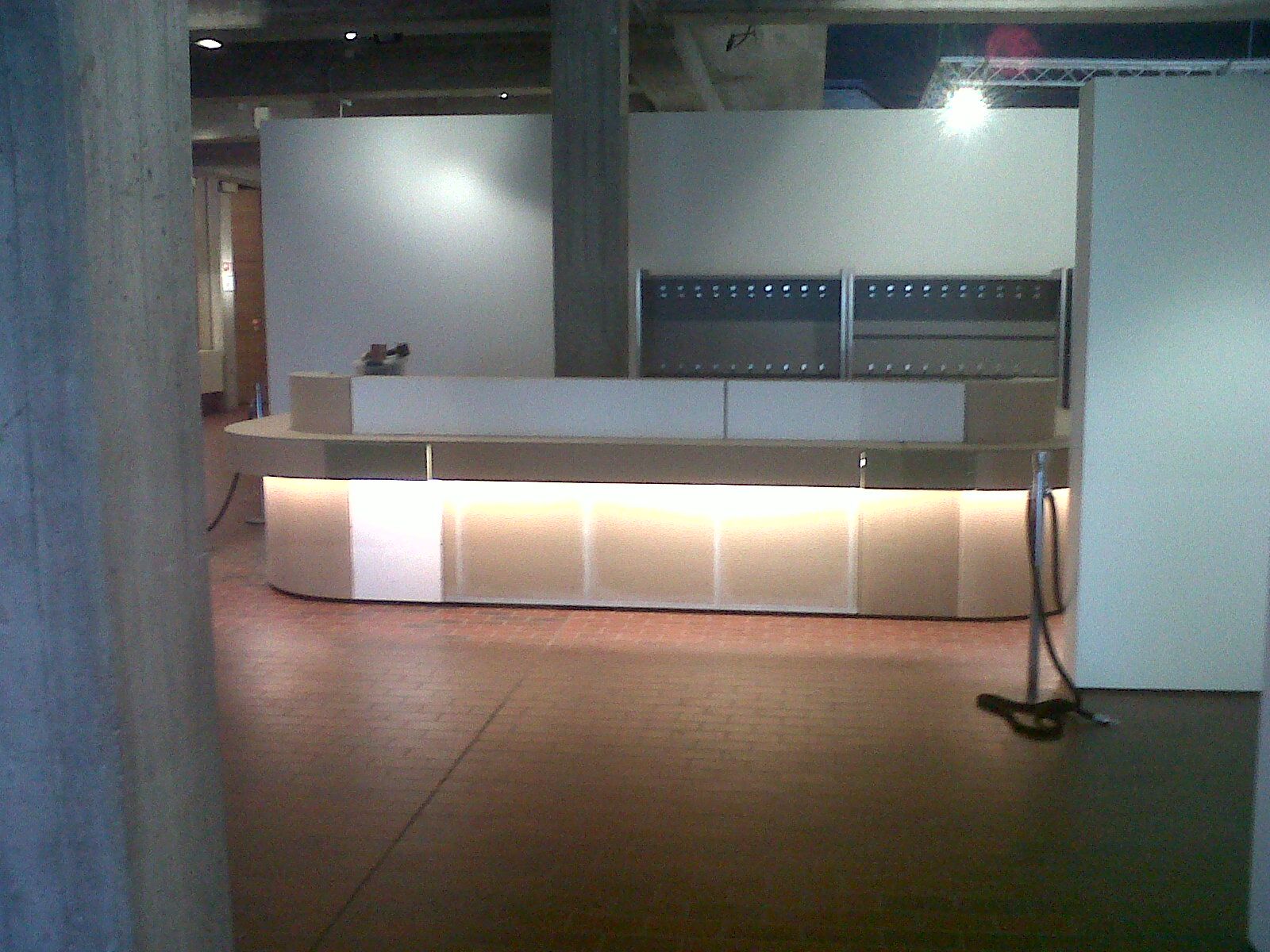 Retro Reception Desk : 9 Steps (with Pictures) - Instructables