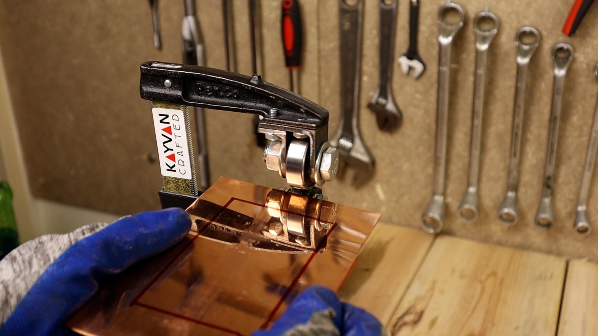 How to Build a Miniature English Wheel : 6 Steps - Instructables