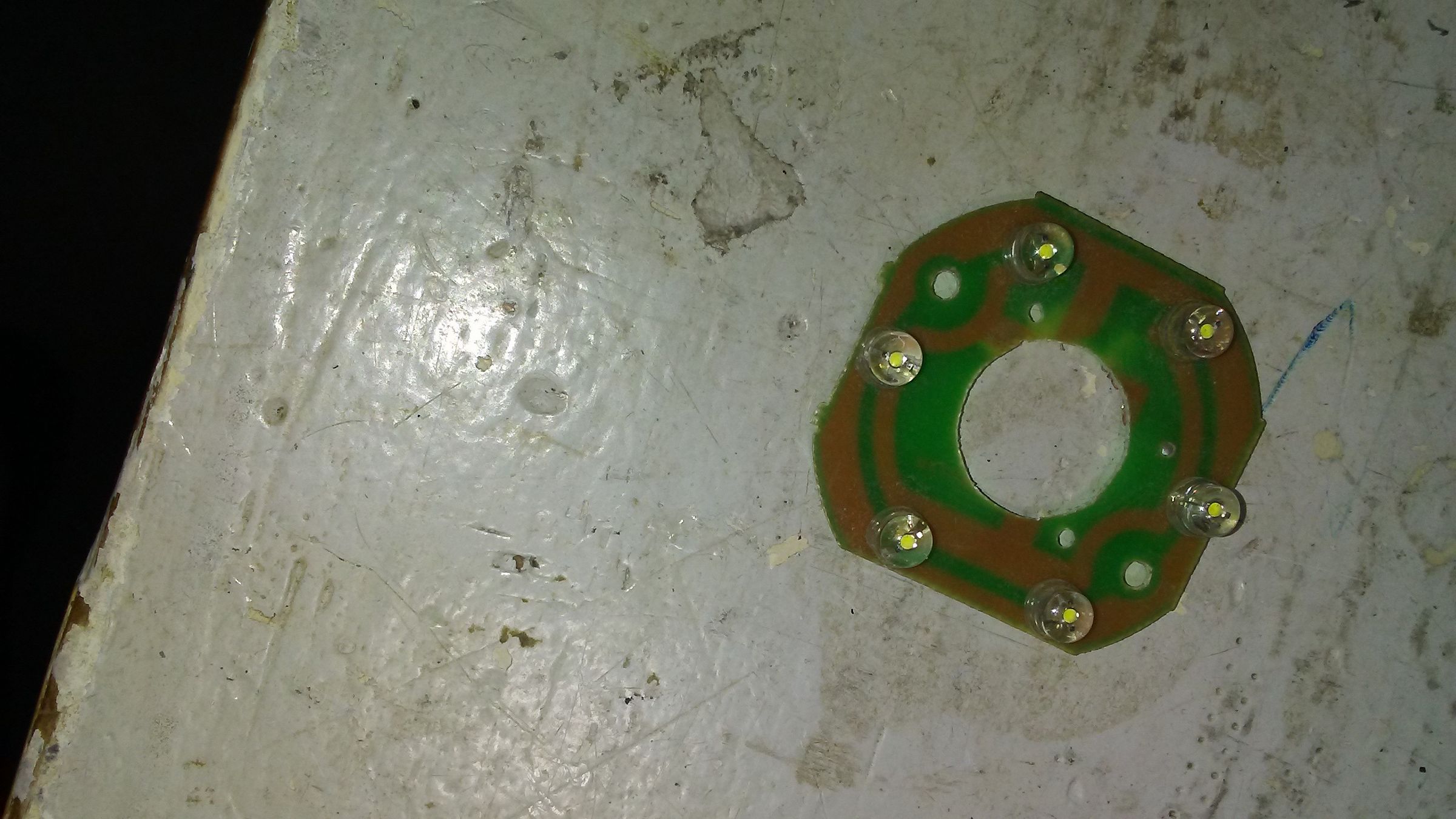 EyeClops Microscope : 5 Steps - Instructables