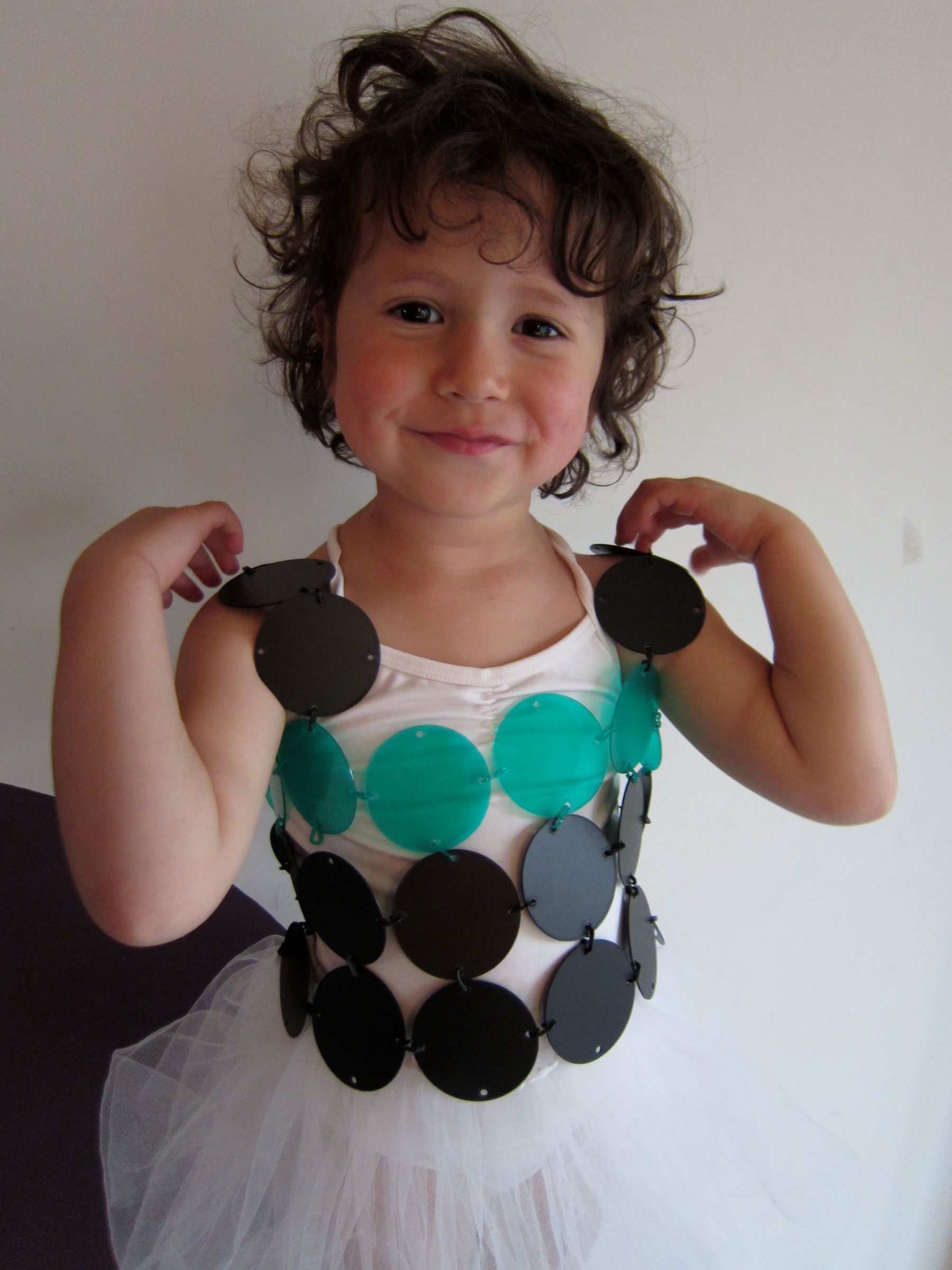 Magic Dress: Dream It, Remake It, Wear It. : 4 Steps - Instructables