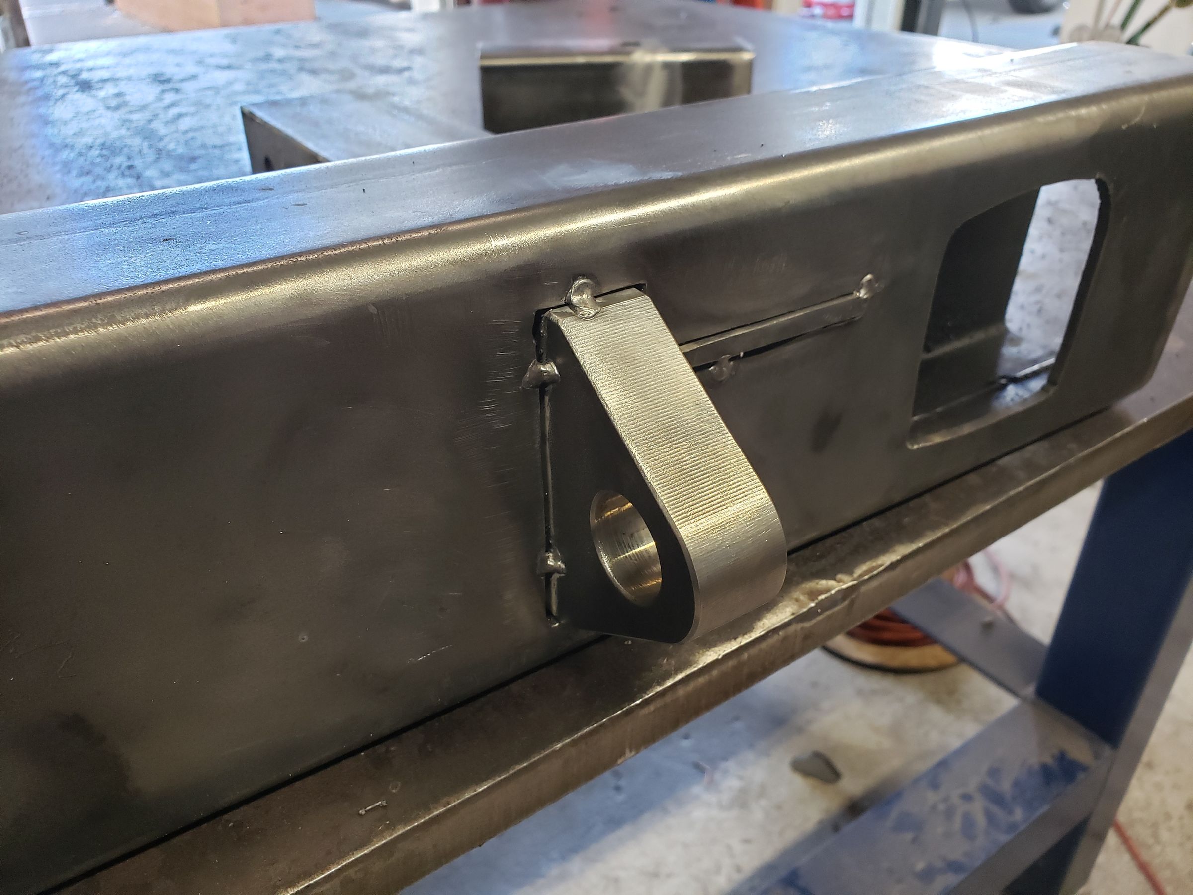 Custom Off Road Rear Bumper With Hitch : 6 Steps (with Pictures ...