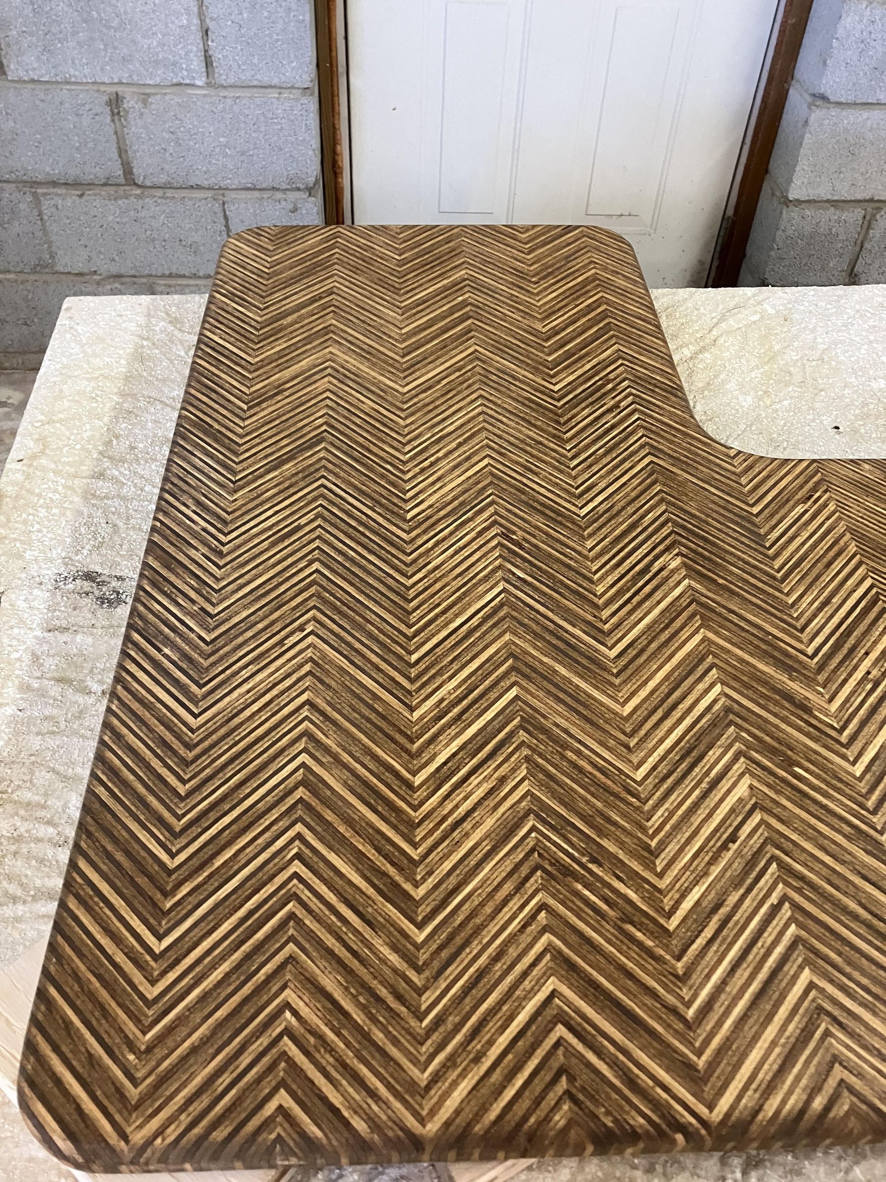 Chevron Pattern Plywood Corner Desk (motorized) : 10 Steps (with ...