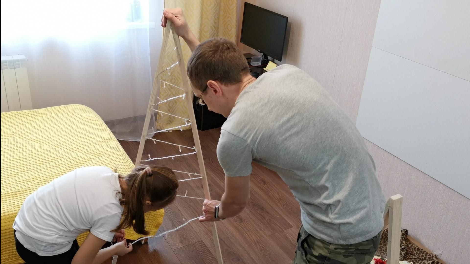 DIY Modern Christmas Tree : 13 Steps (with Pictures) - Instructables