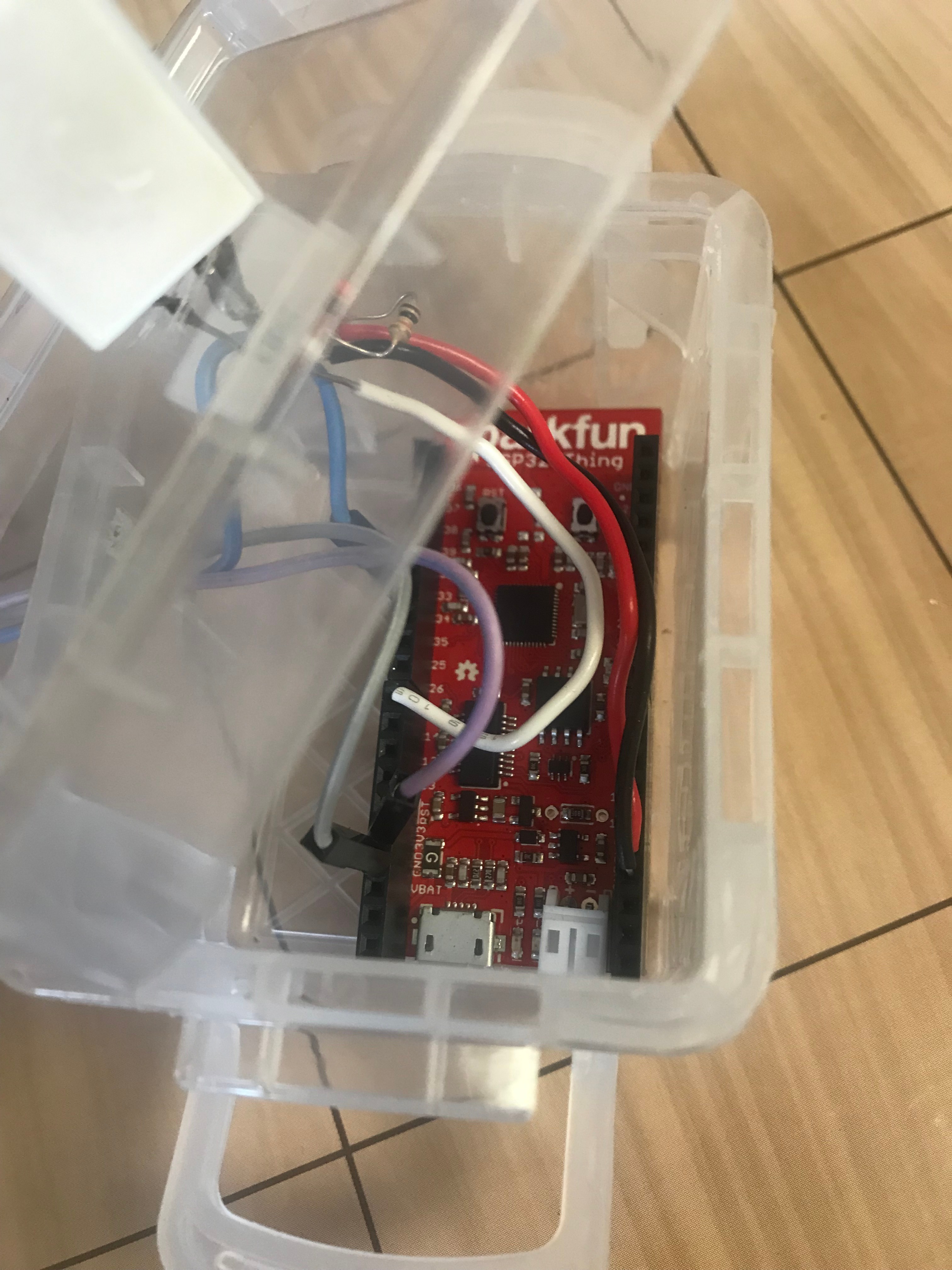 Plant Monitor Using ESP32 Thing and Blynk : 5 Steps - Instructables