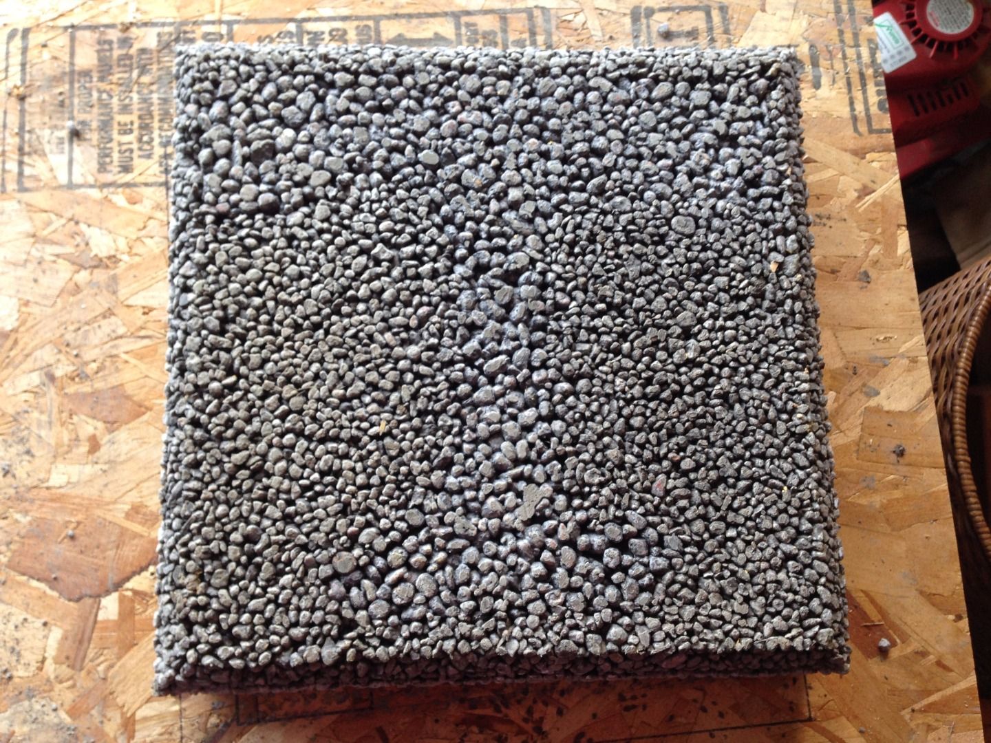 Non-Slip Pervious Concrete Stepping Stone : 5 Steps (with Pictures ...