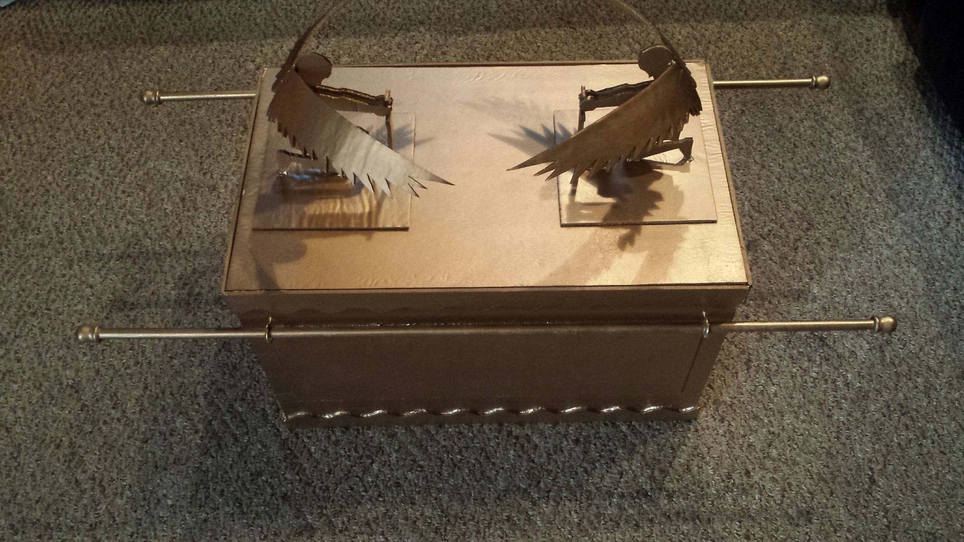 1:2 Scale - Ark of the Covenant : 7 Steps - Instructables