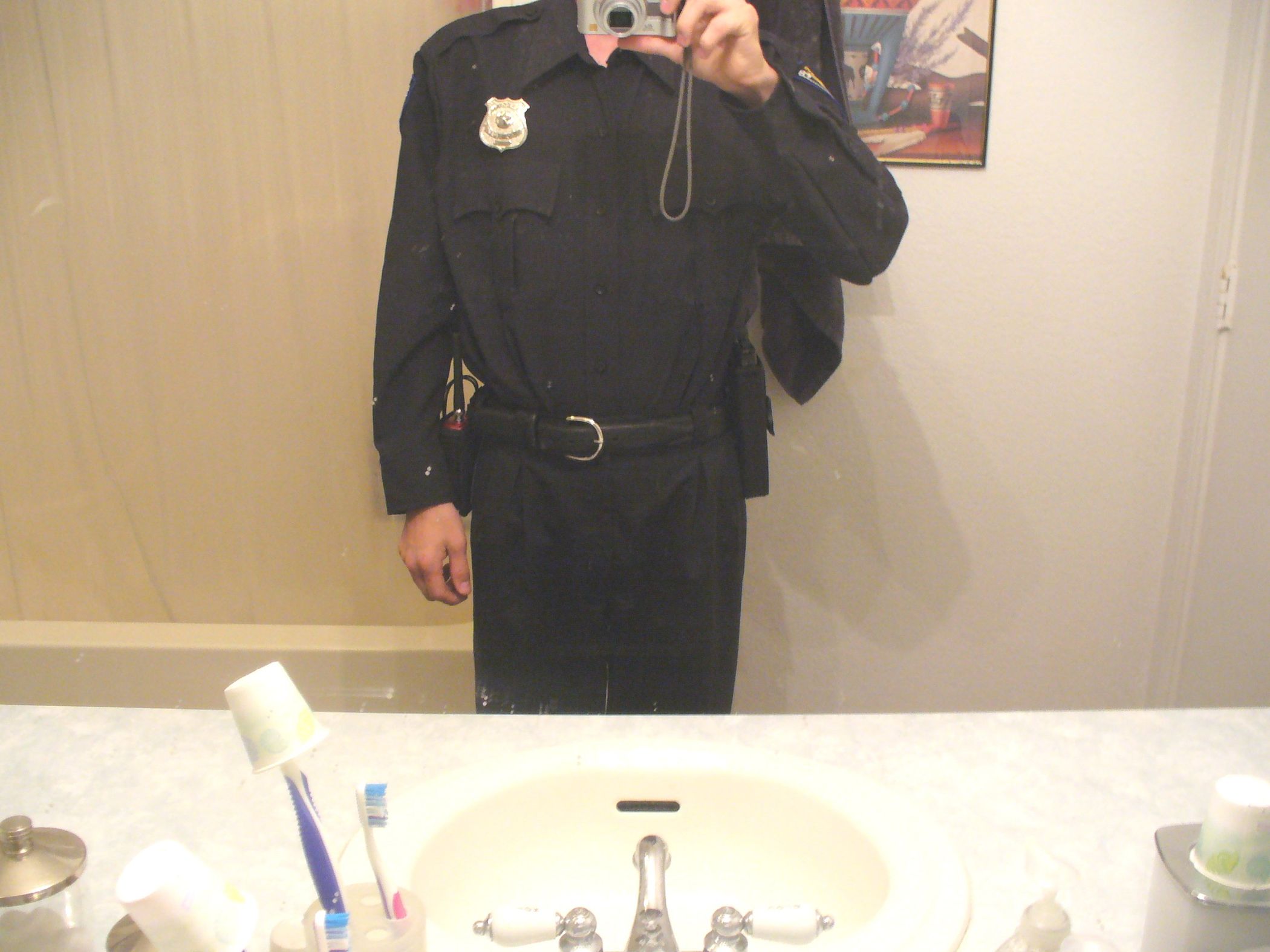 Police Uniform : 3 Steps - Instructables