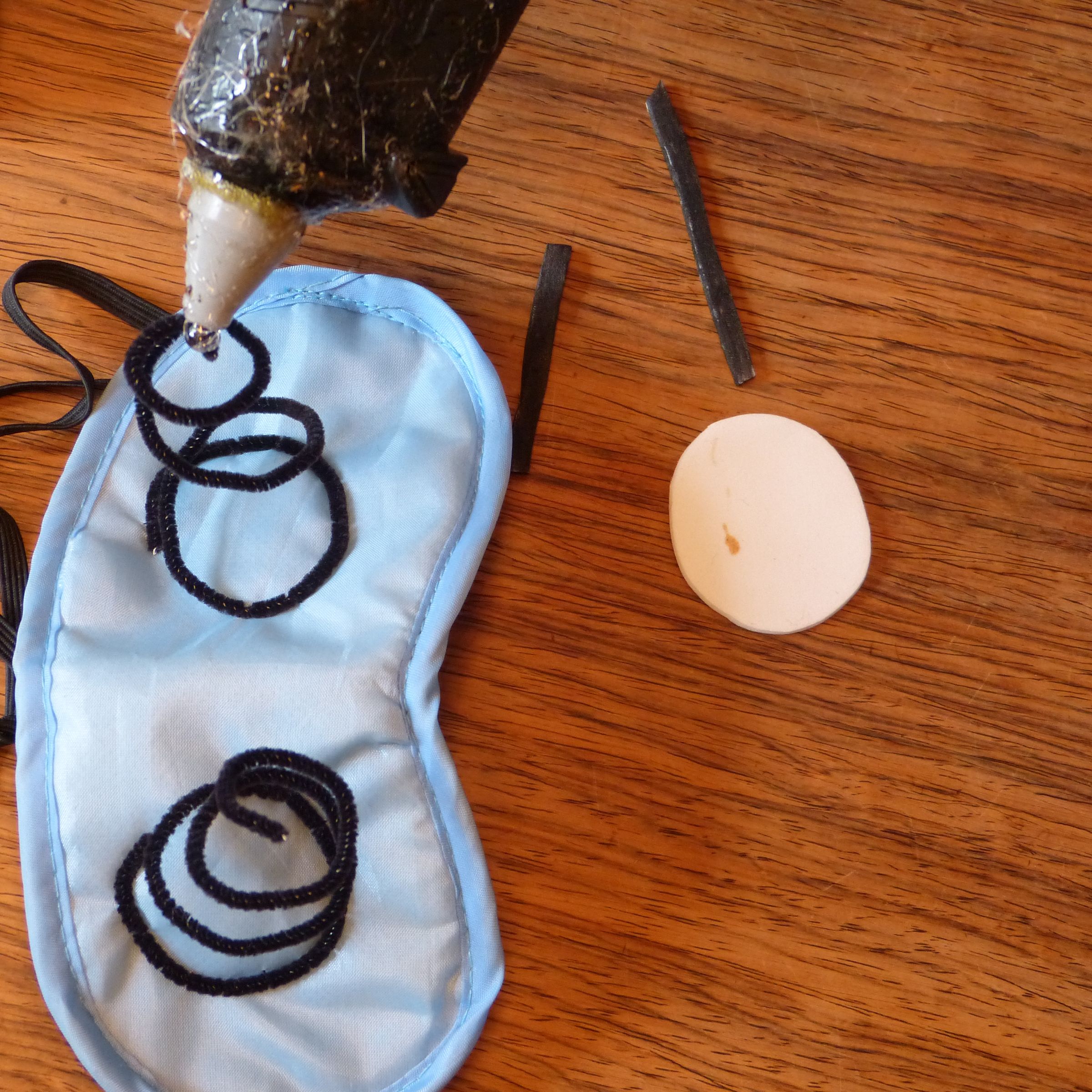 Angler Fish Pinata and Silly Blindfold : 21 Steps (with Pictures ...