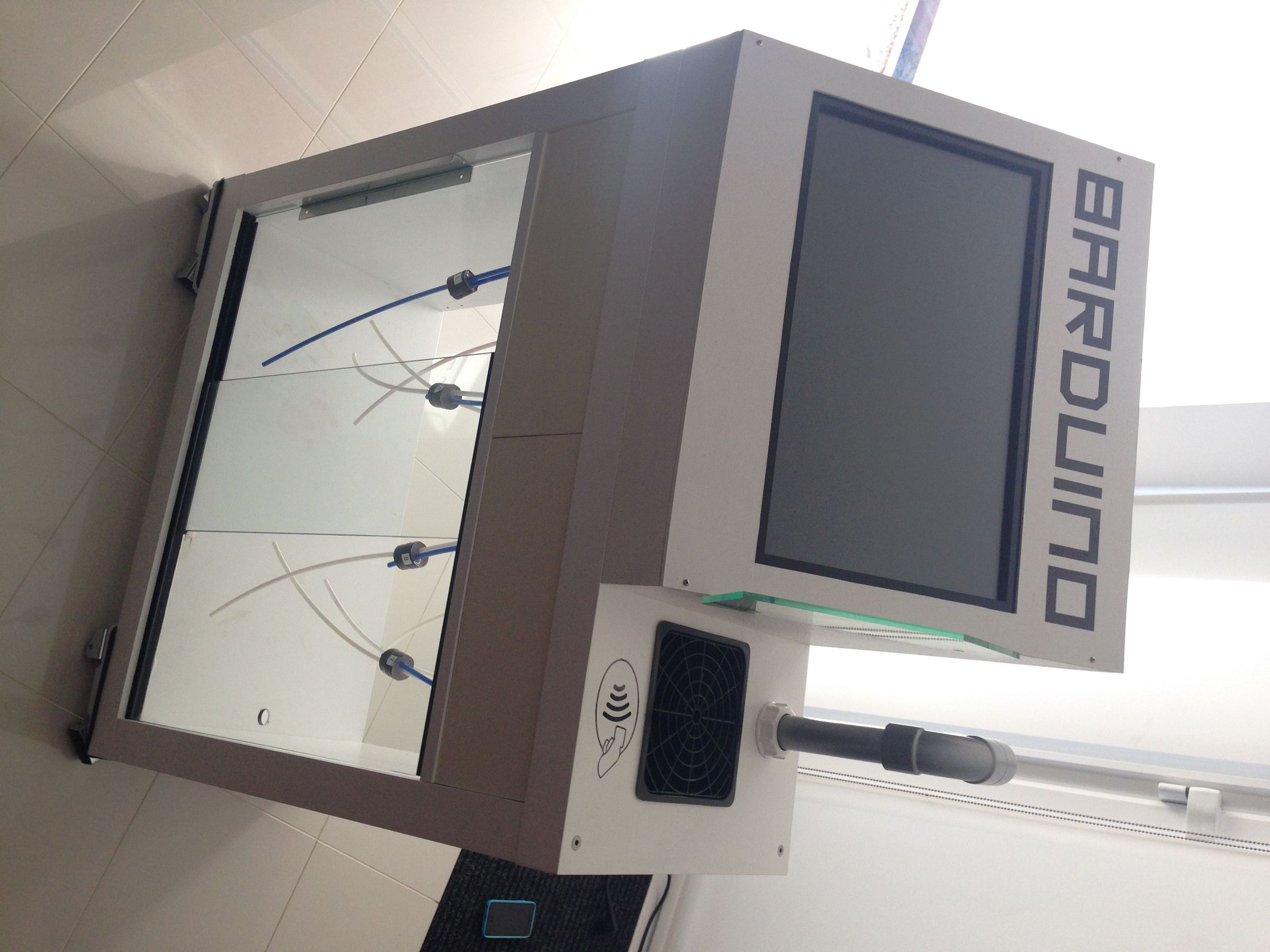 RFID Touch Screen Automated Bar Barduino V2.0 With Facebook : 5 Steps ...