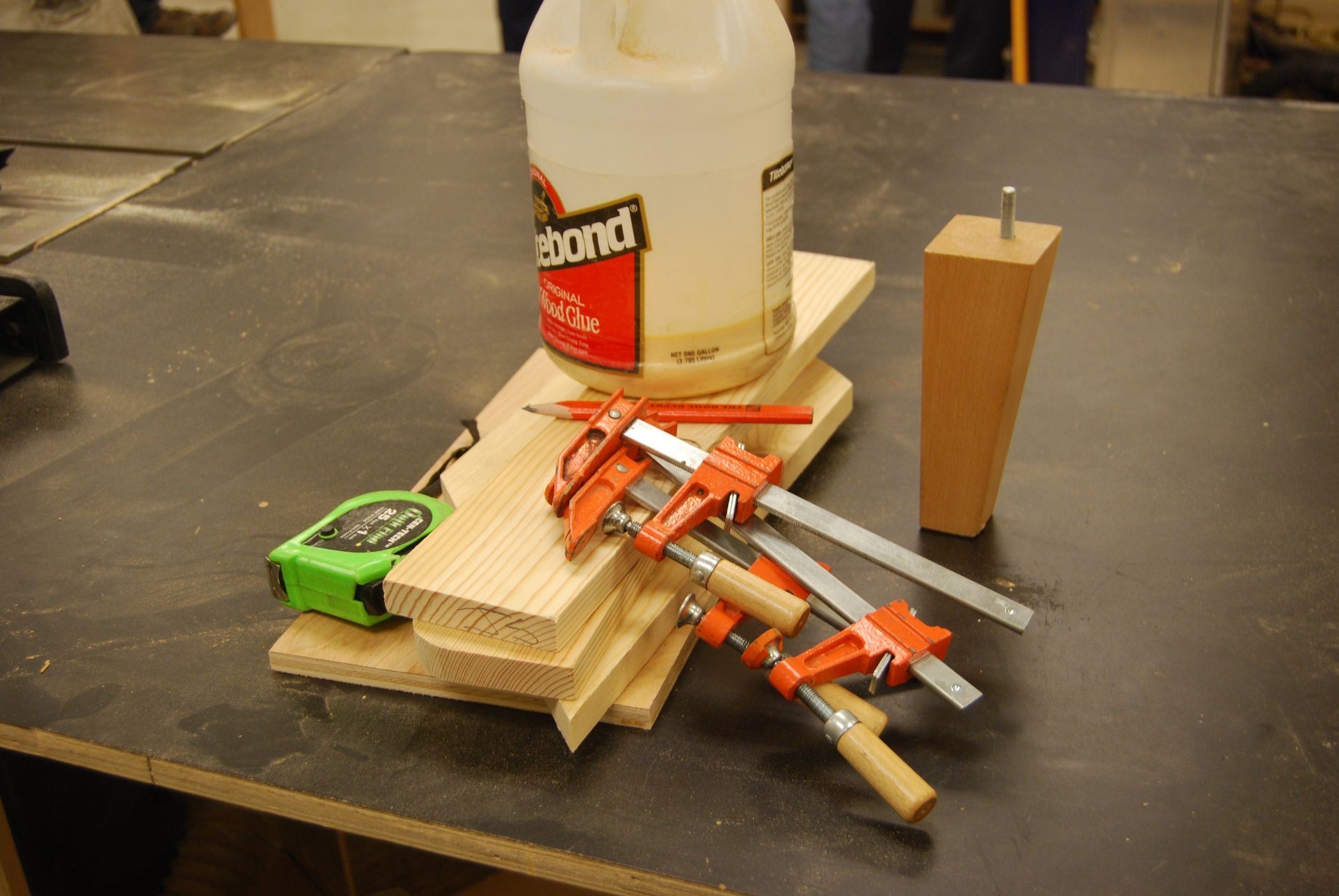 How to Make a Leg for a Sofa Chair : 11 Steps (with Pictures ...