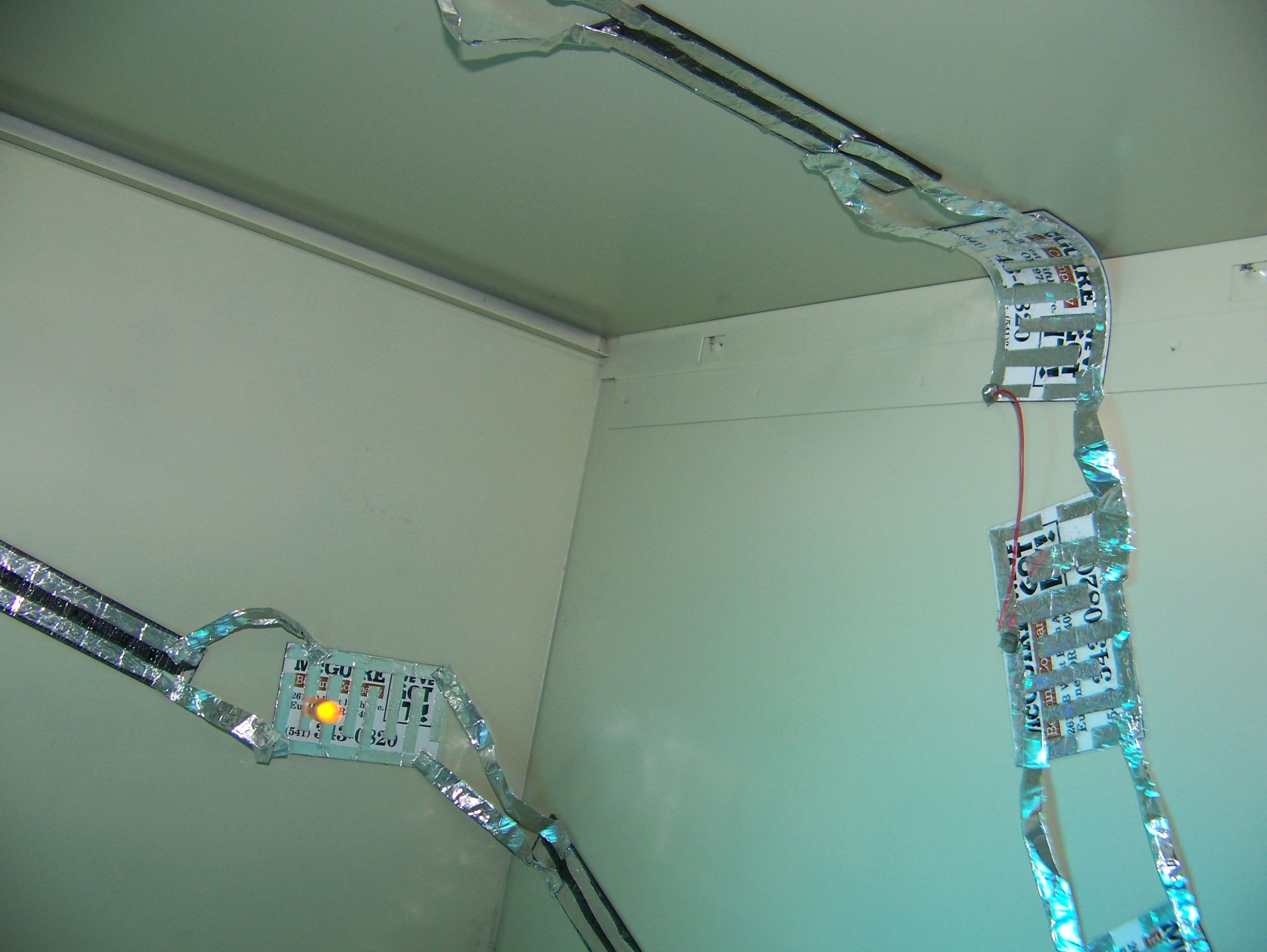 Magnetic Locker Lights! : 9 Steps (with Pictures) - Instructables