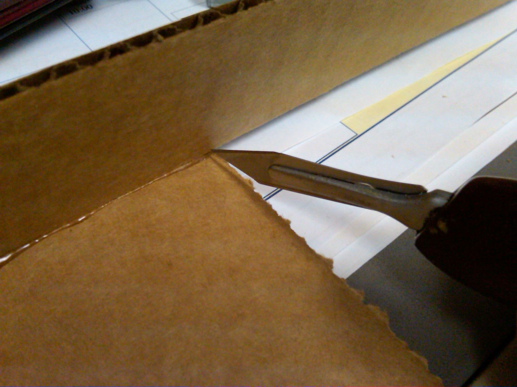 No-Measure Cardboard Display Shelves/ Boxes : 6 Steps - Instructables