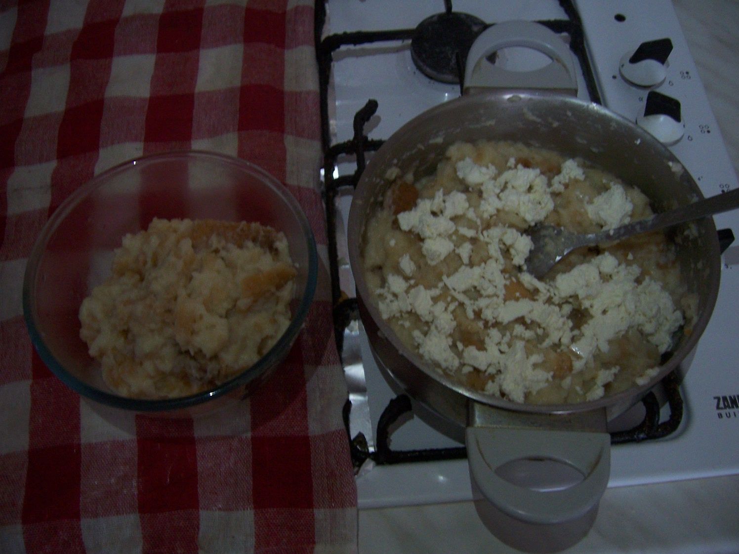 Serbian Food - Popara : 5 Steps - Instructables