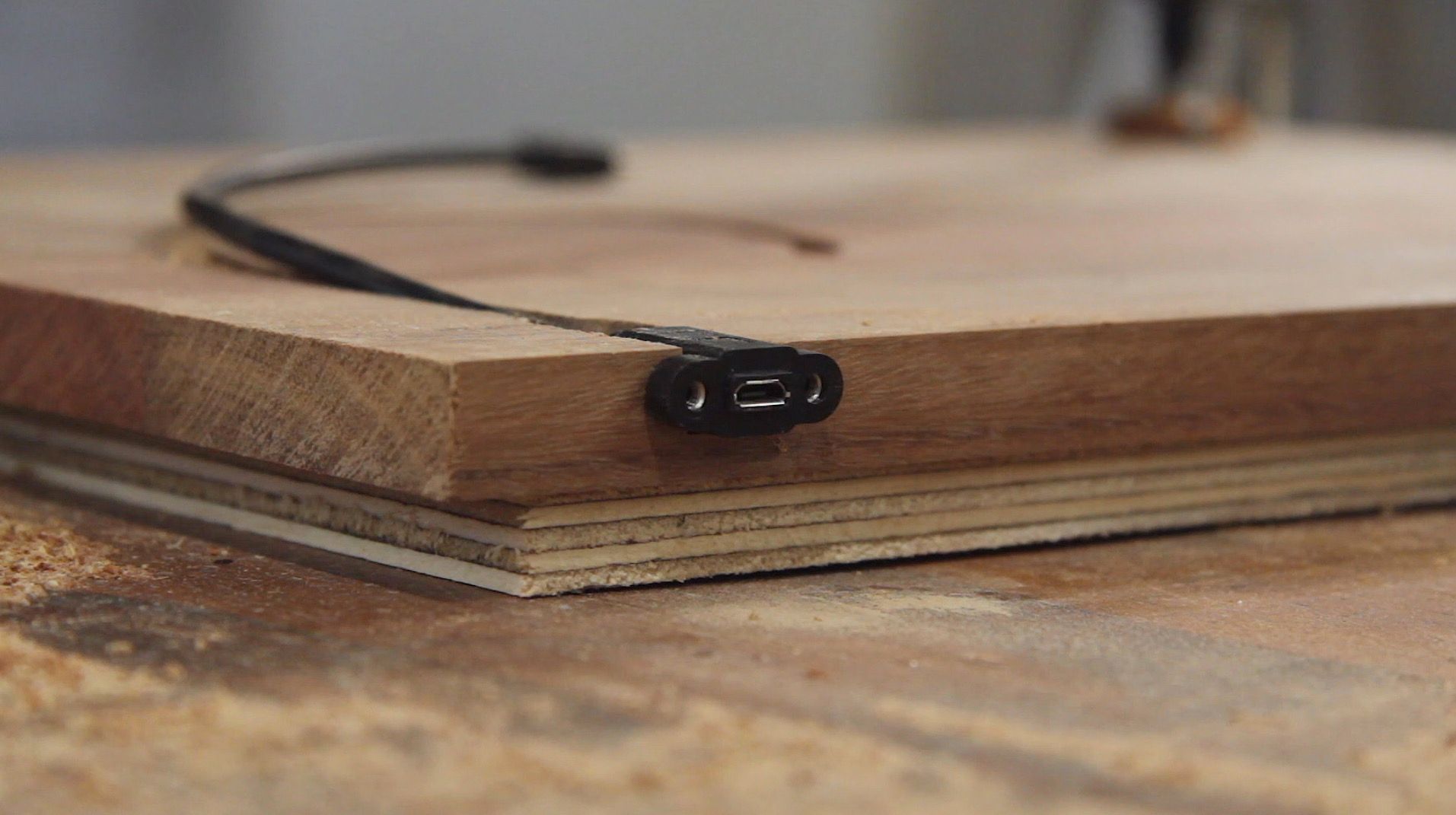 Wireless Charging Bedside Table : 4 Steps (with Pictures) - Instructables