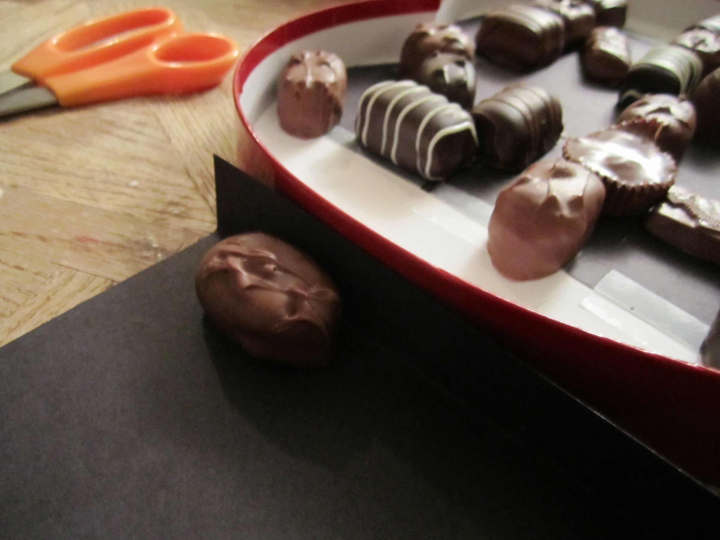 Personalized Heart Chocolate Box : 8 Steps (with Pictures) - Instructables