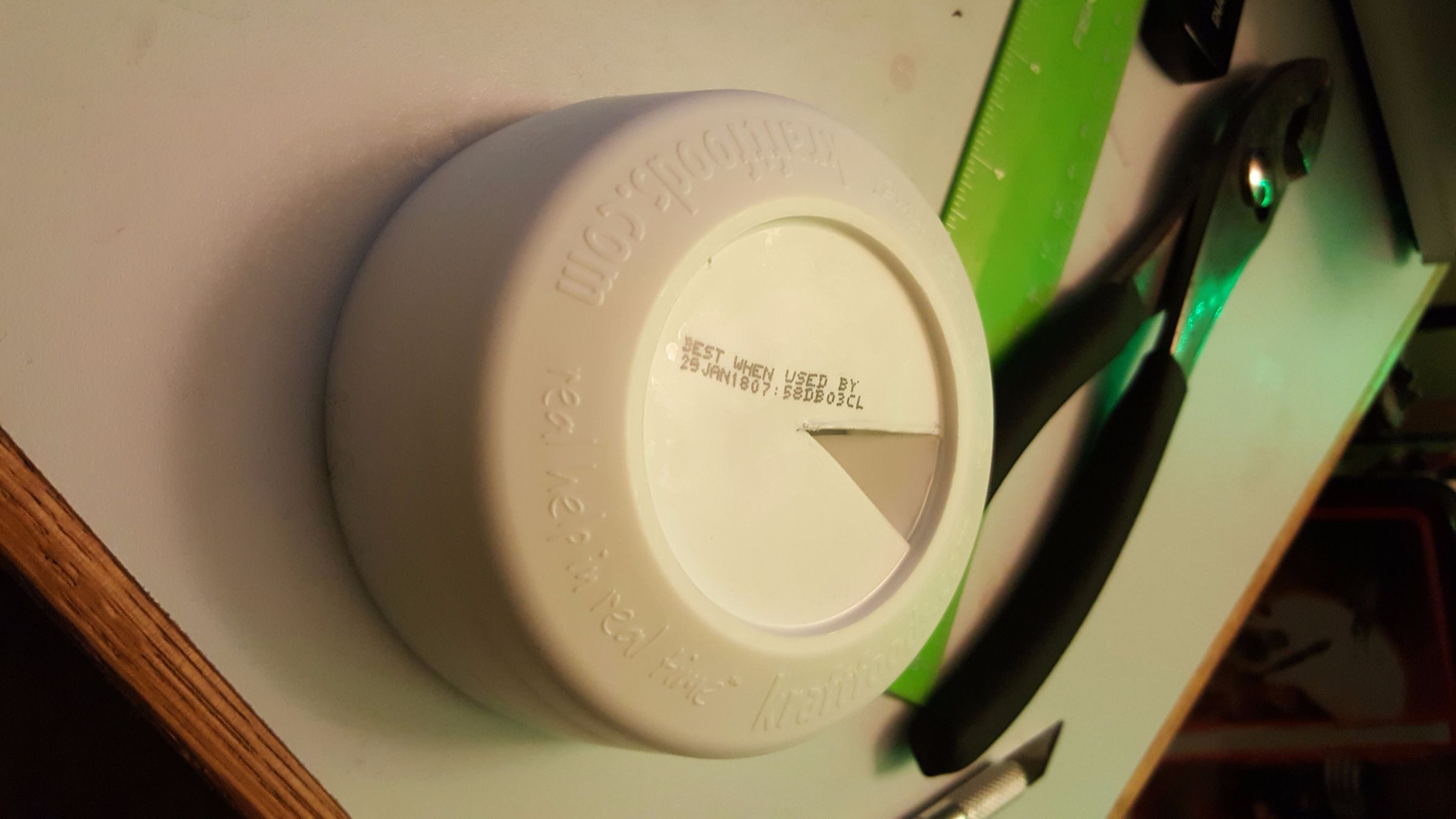 Kool-Aid Enclosed Dice Cup With View Port : 6 Steps - Instructables