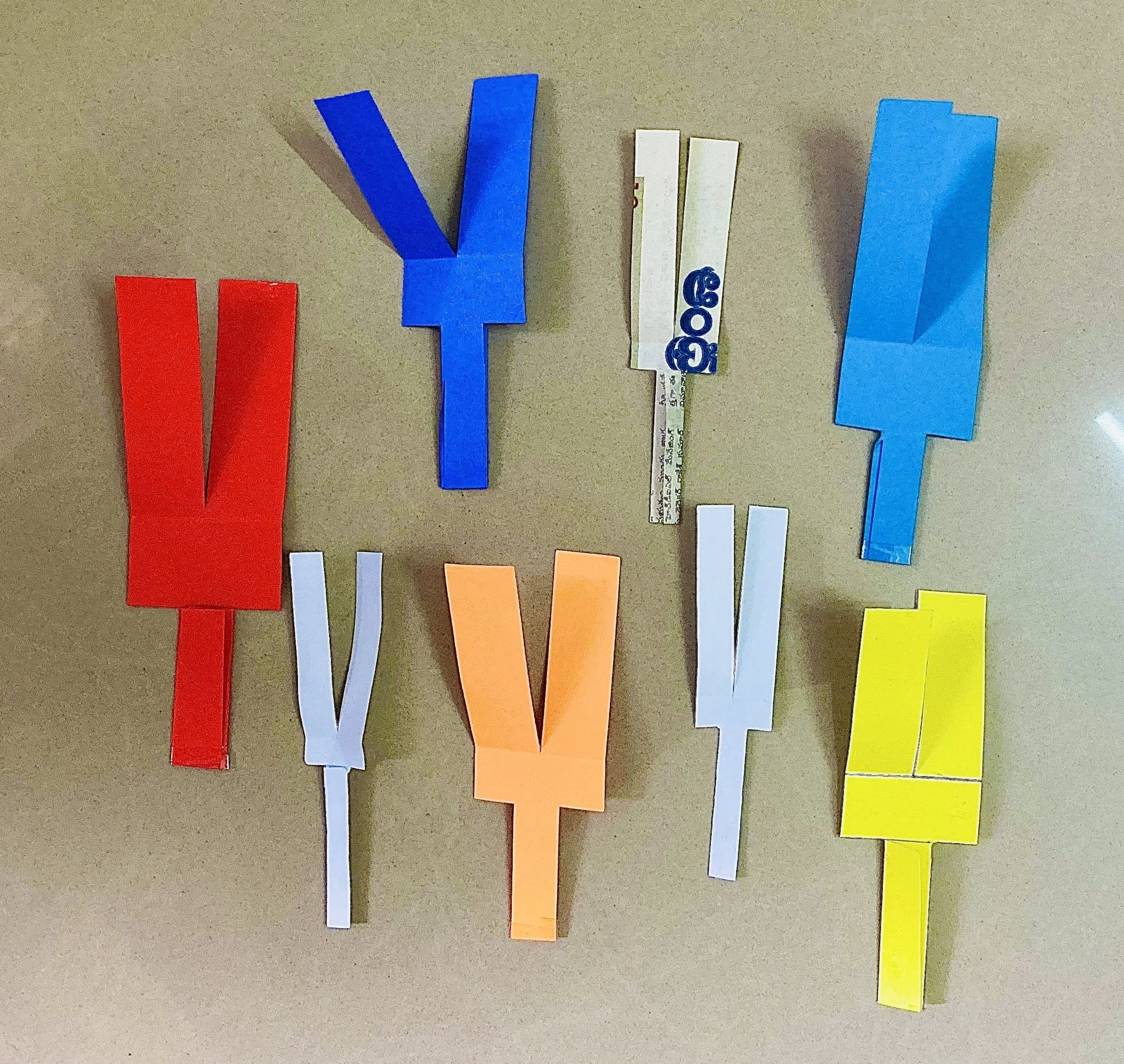 Easy Paper Helicopters Which Fly Forever (It Really Works!) : 5 Steps ...