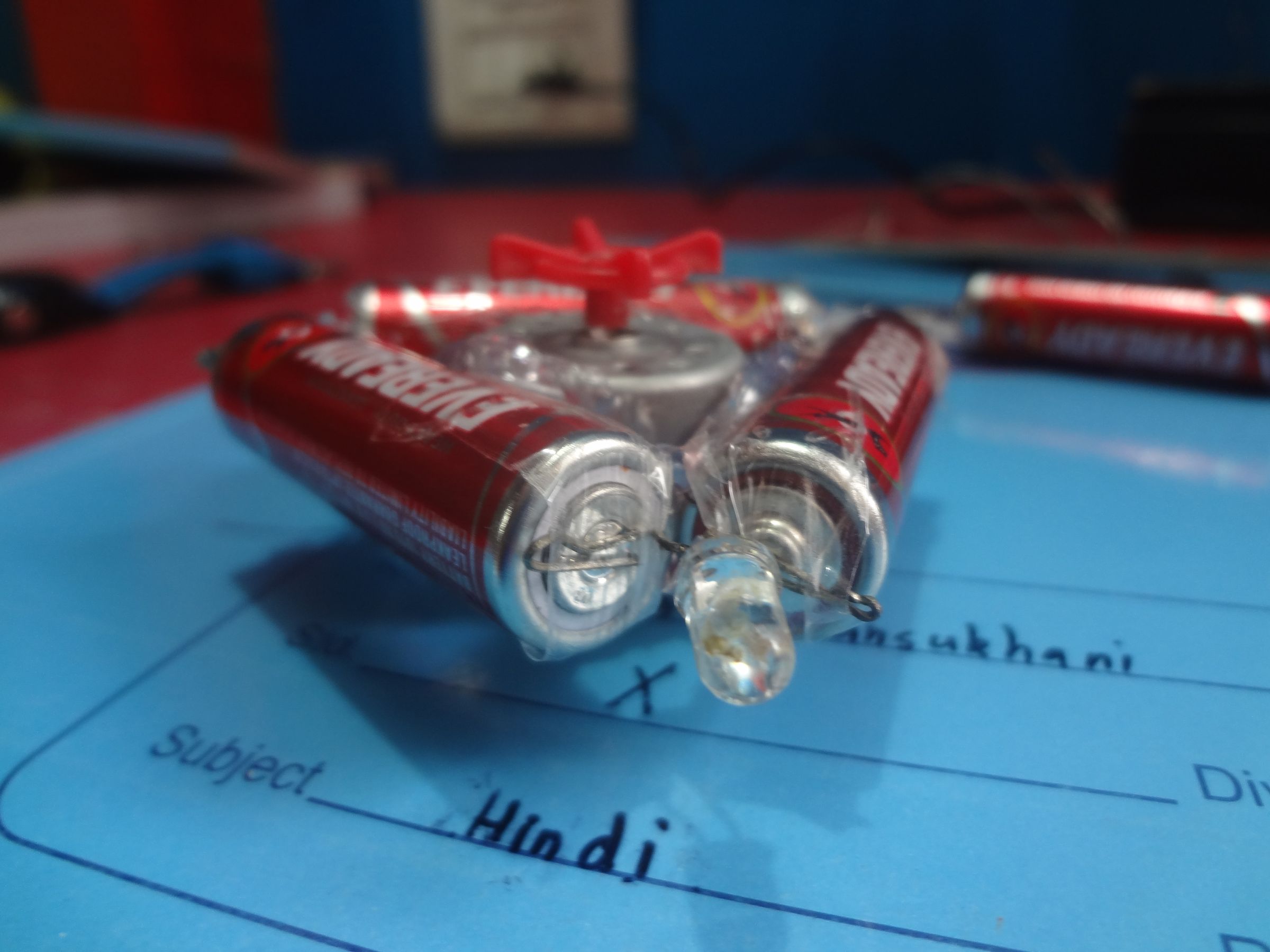 DIY Battery Powered Fidget Spinner(spins for 12hrs!) : 7 Steps (with ...