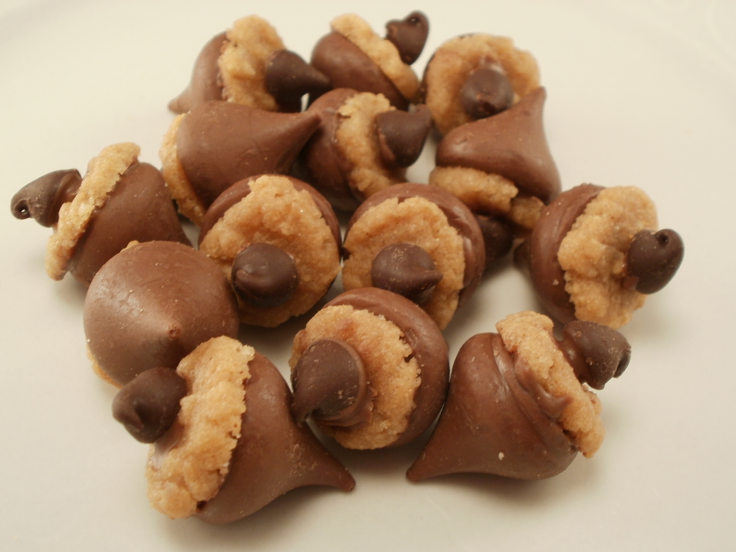 Chocolate Acorns : 3 Steps (with Pictures) - Instructables
