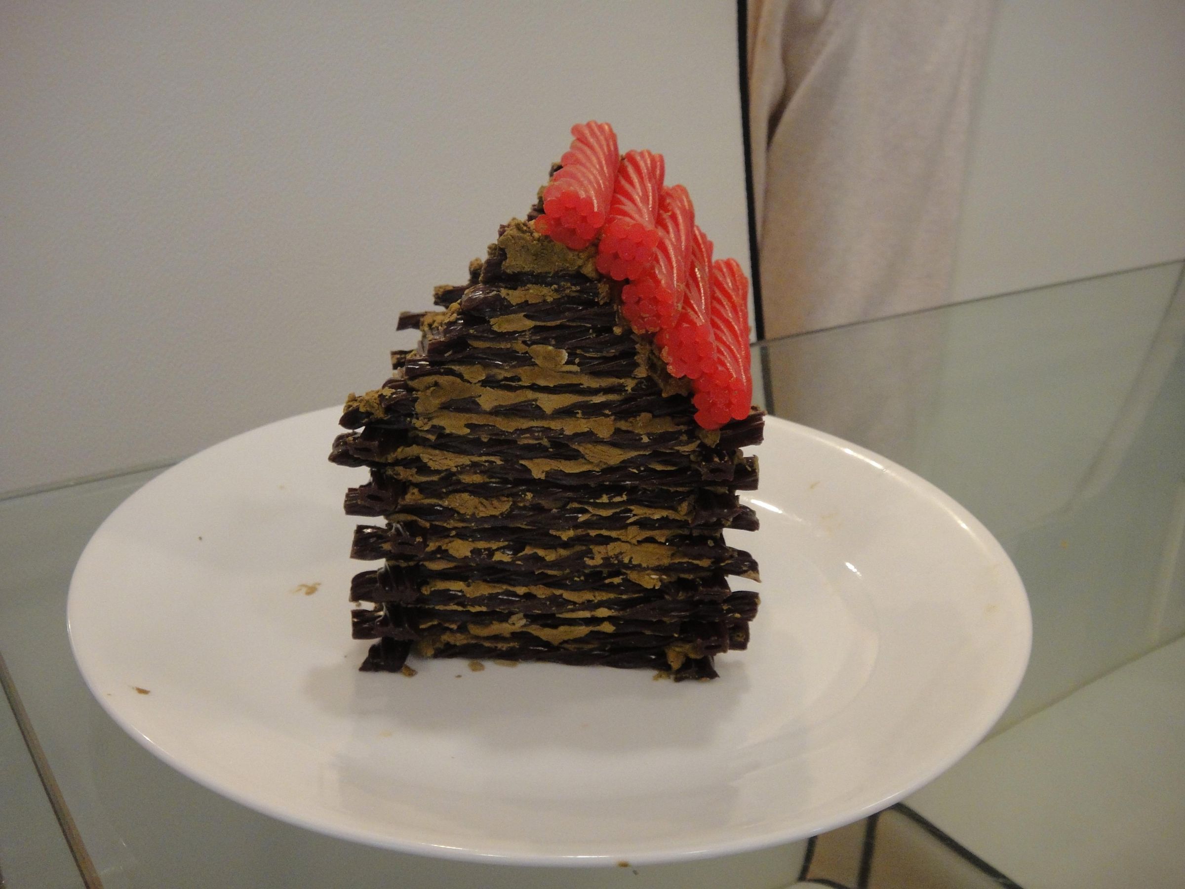 Cozy Candy Cabin : 17 Steps (with Pictures) - Instructables