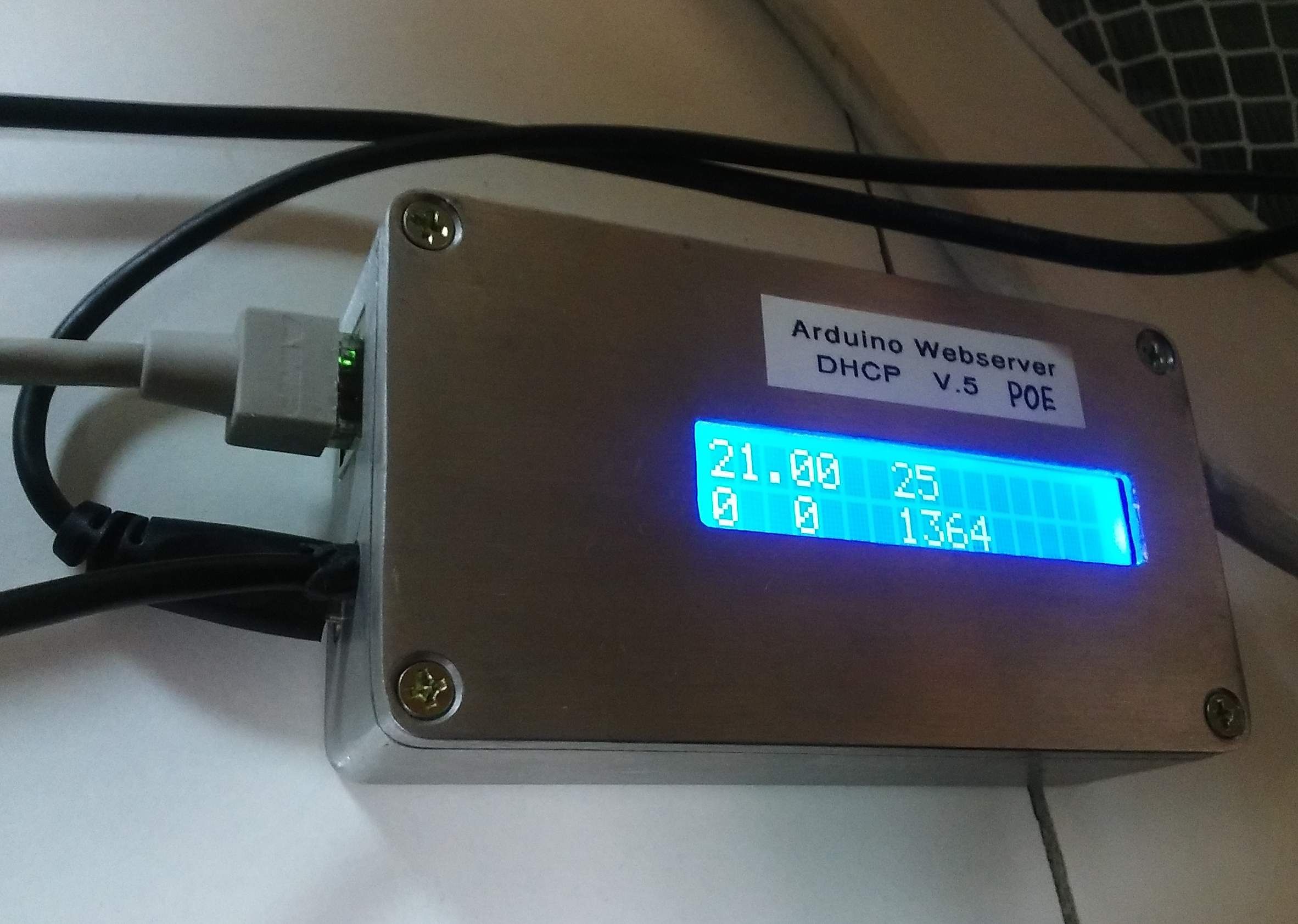Arduino Webservers Ethernet ENC28J60 With Thermometer DS18B20, I2C LCD and Power Over Ethernet ...