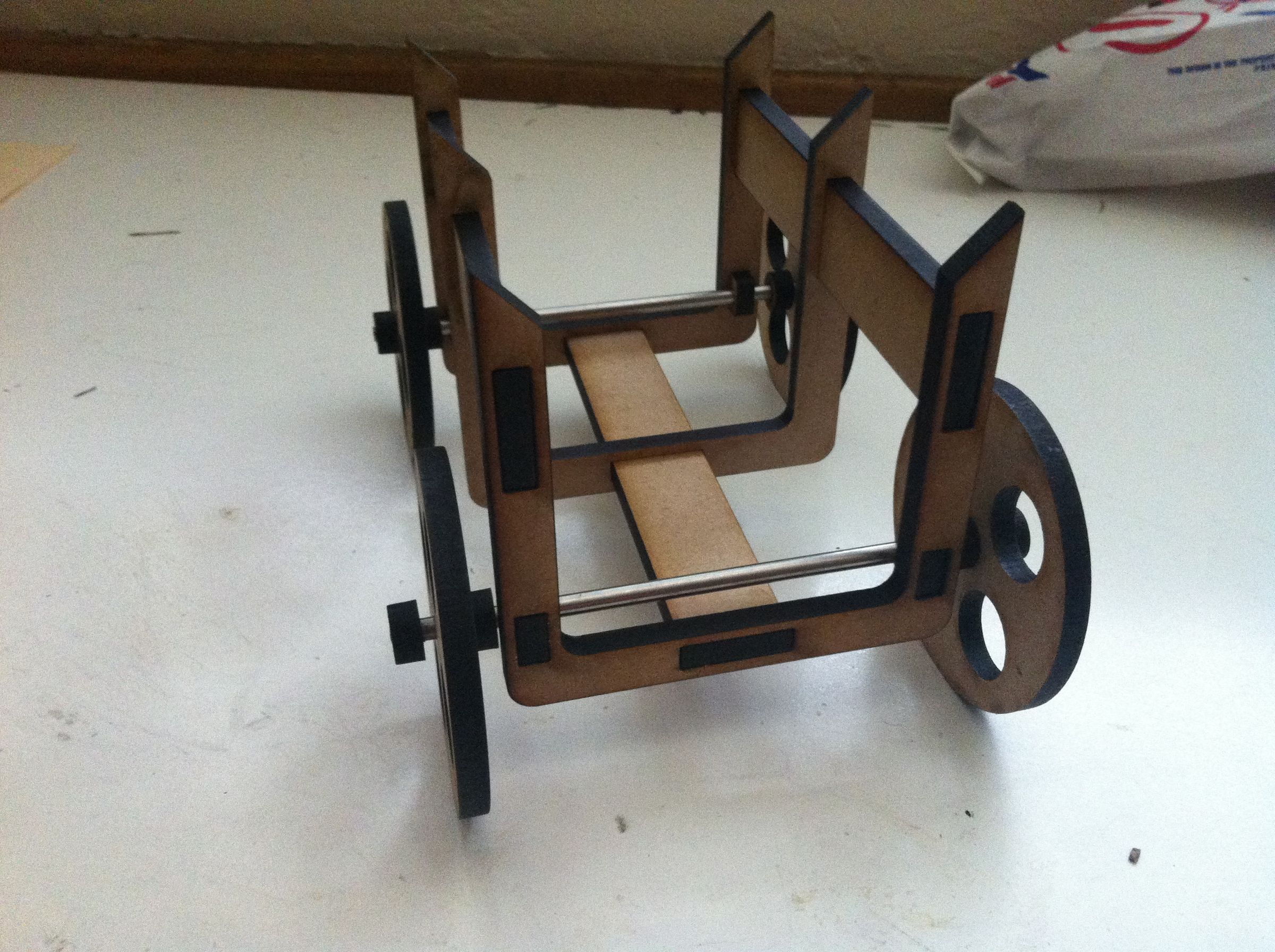 (Very) Cheap and Easy Cart for a Science Fair Project... : 4 Steps ...