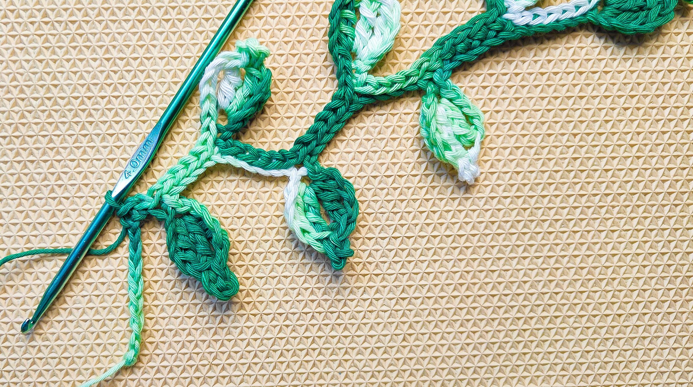 Easy Crochet Leaf Branch : 4 Steps (with Pictures) - Instructables