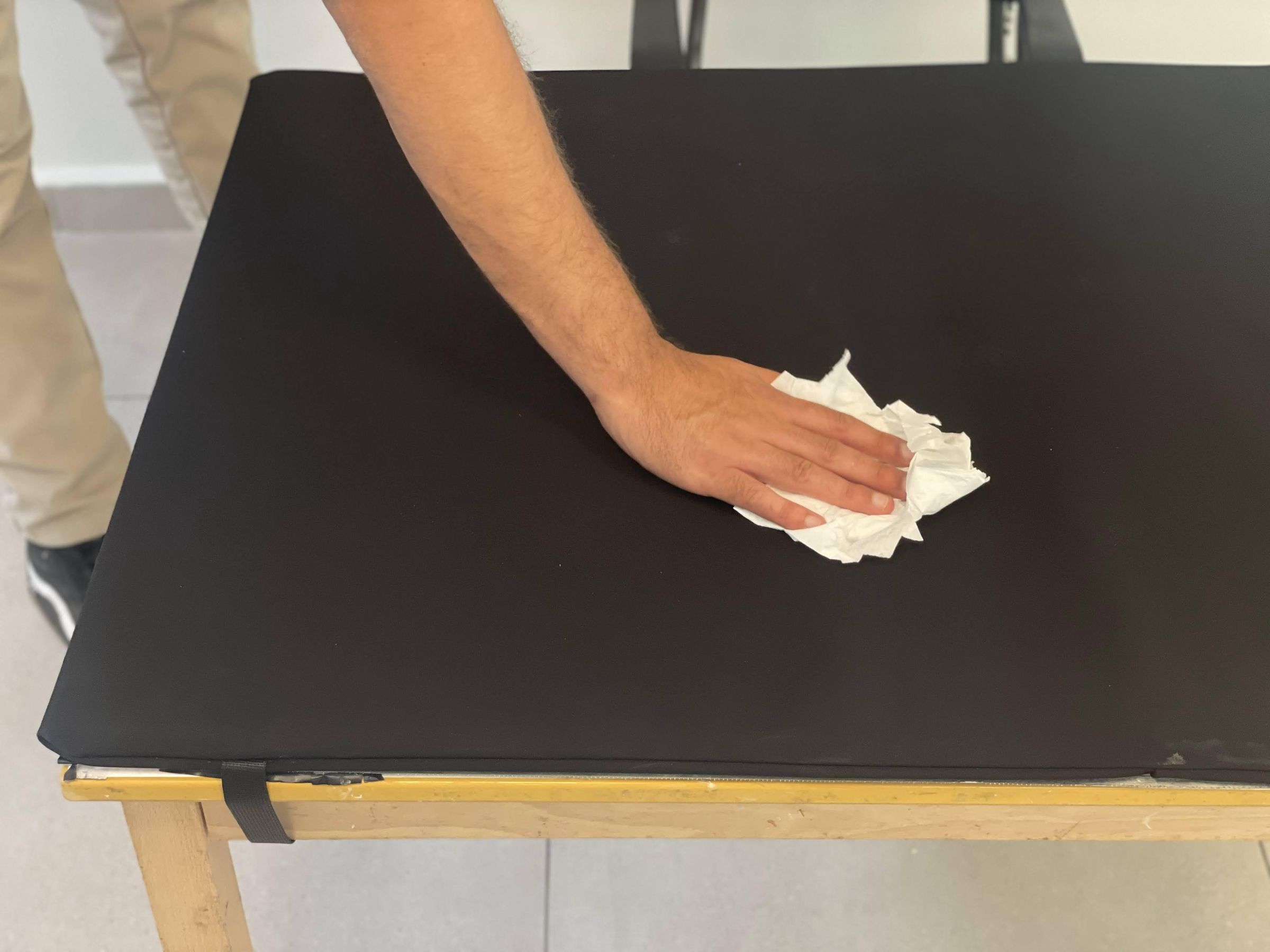 Table for Avshalom : 9 Steps (with Pictures) - Instructables