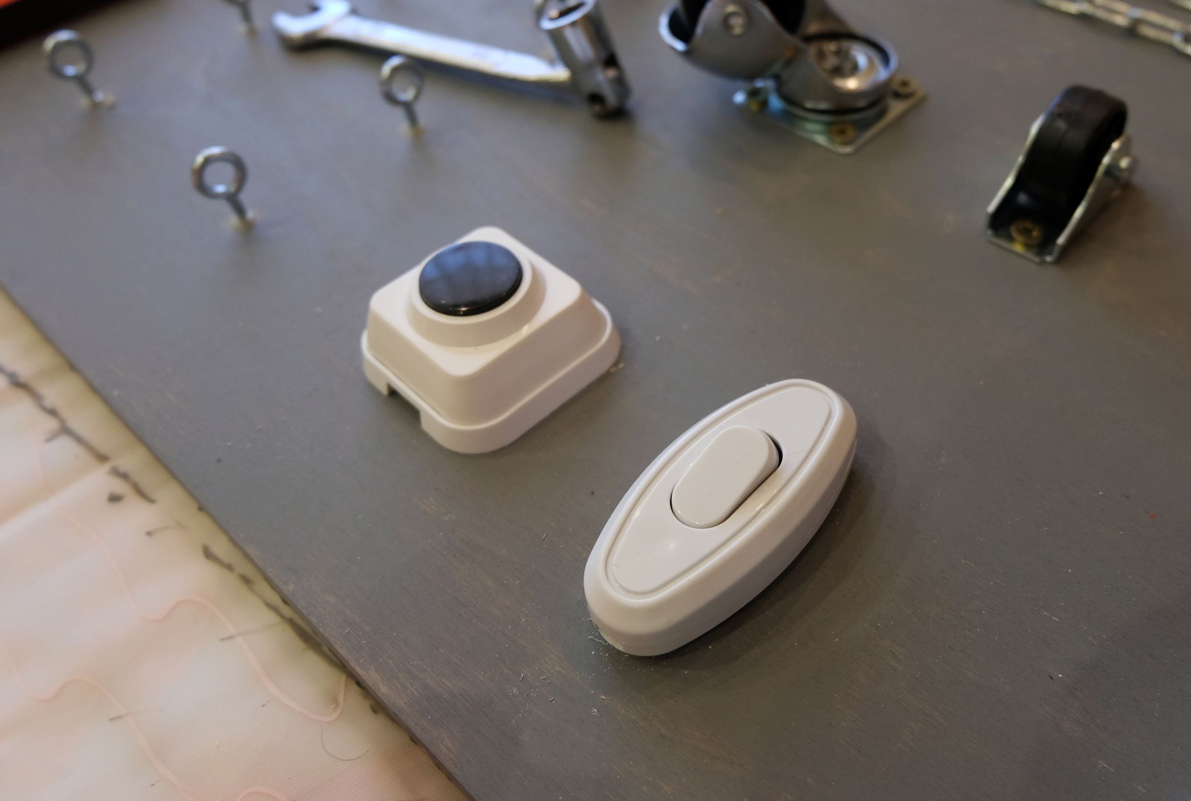 Busy Board : 19 Steps (with Pictures) - Instructables