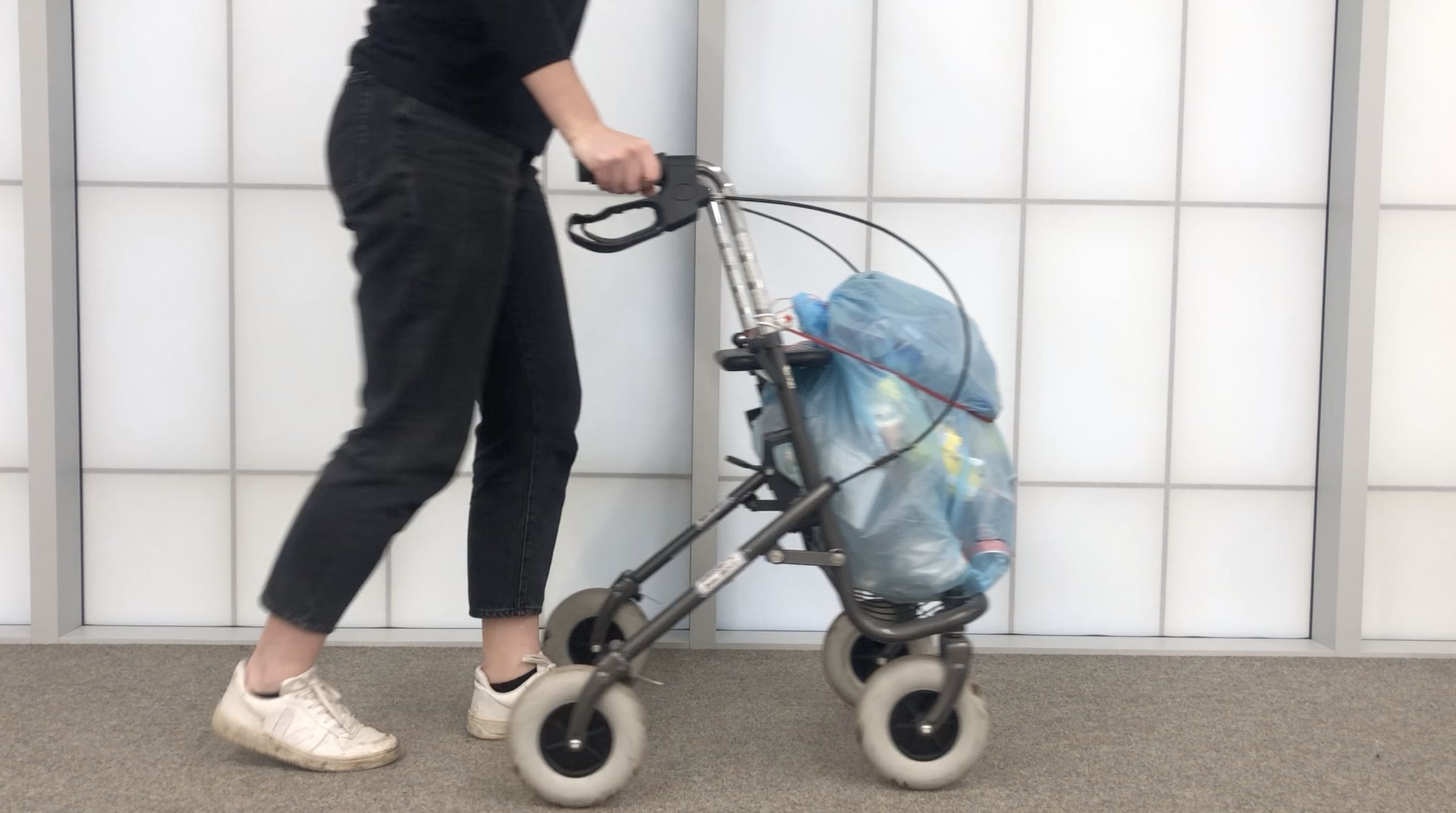 D4E1 - HoldOn - Adaptable (Garbage) Bag Strap : 6 Steps - Instructables