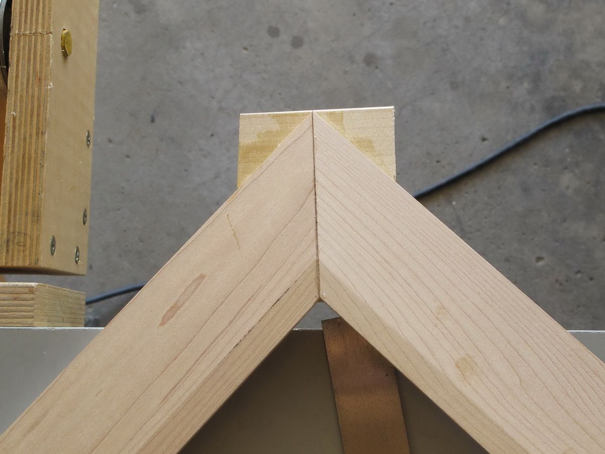 Build a Custom Picture Frame : 5 Steps - Instructables