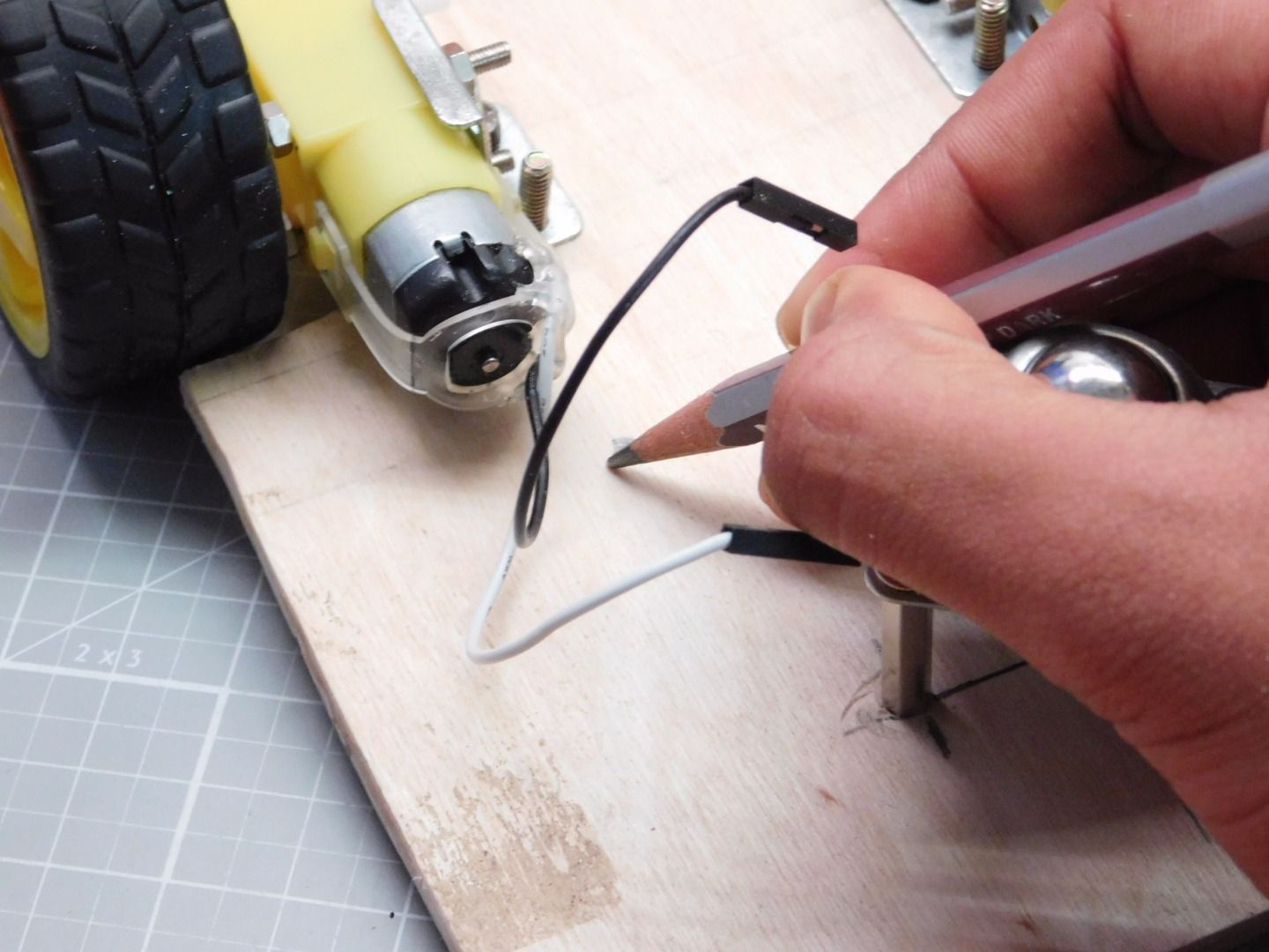 Multi-Purpose Plywood Robot Prototyping Base : 21 Steps (with Pictures ...