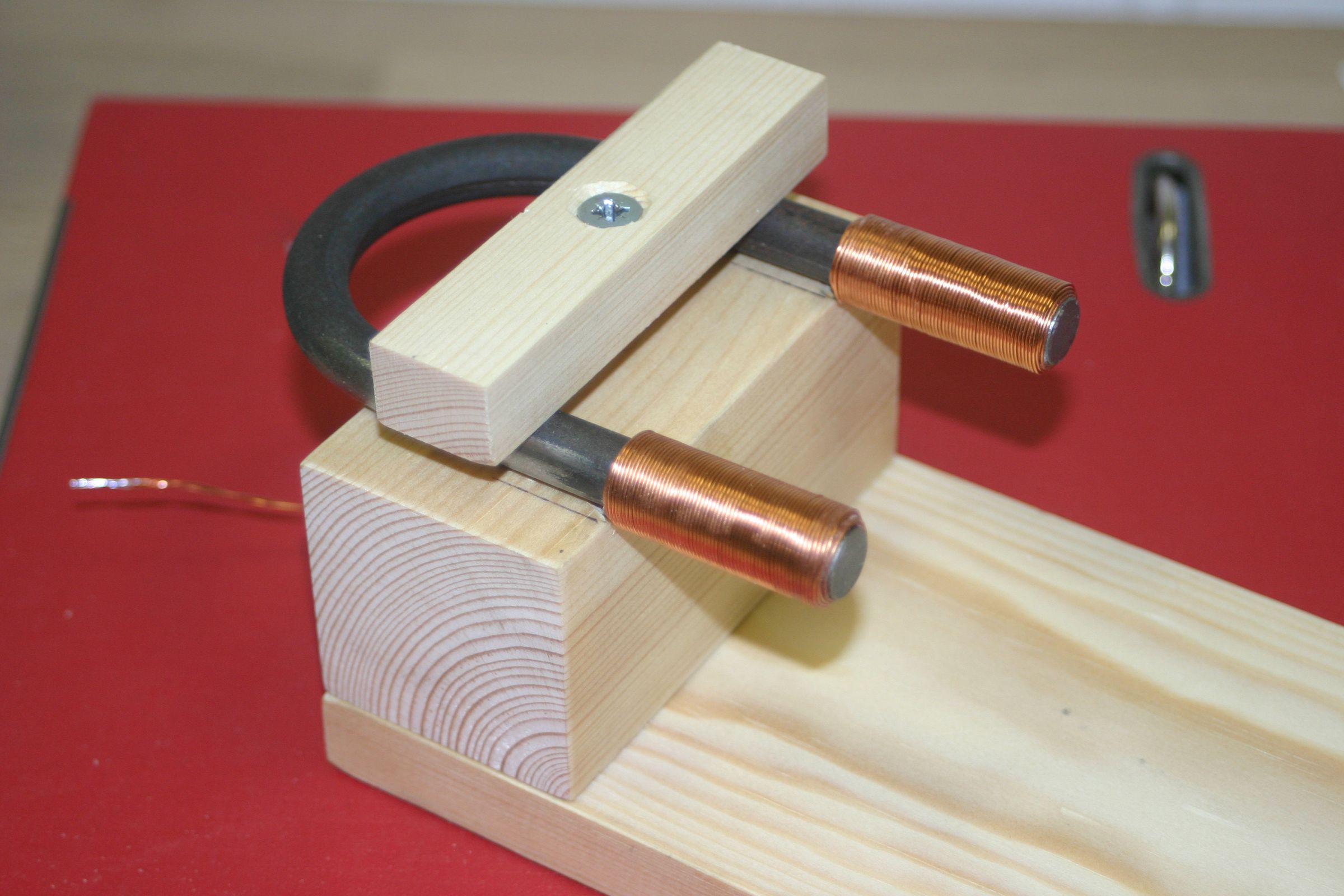 The Electric Motor, DC Motor Theory Project. : 7 Steps - Instructables