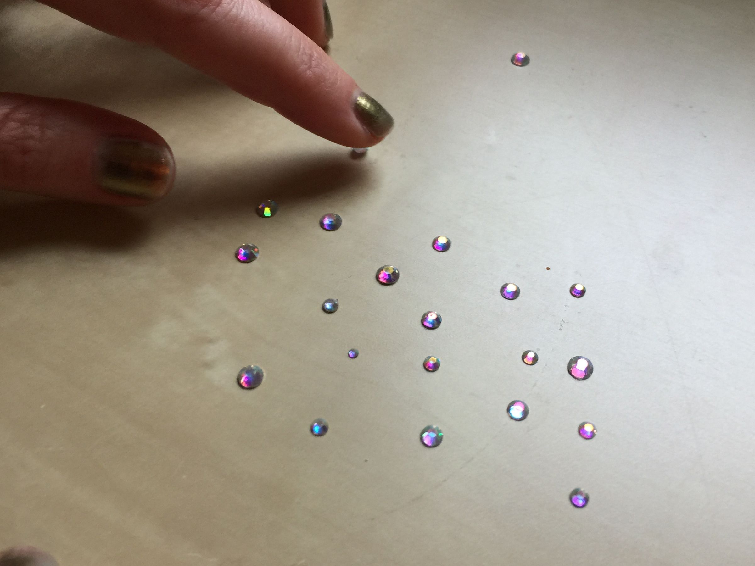 HAIRLINE BLING •Permanently Add Rhinestones to Your Hair : 9 Steps ...