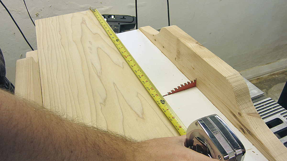 Seamstress Desk : 15 Steps (with Pictures) - Instructables