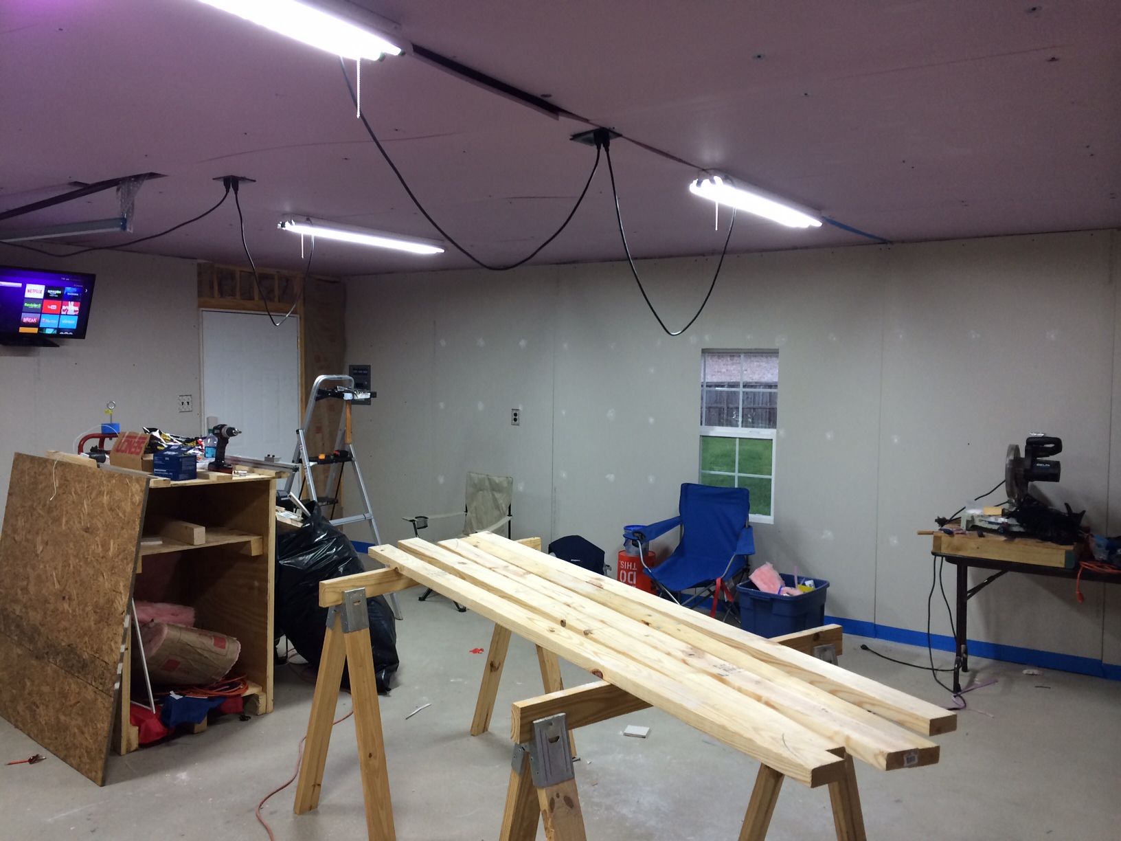 THE JEEP CAVE FLOOR : 10 Steps (with Pictures) - Instructables