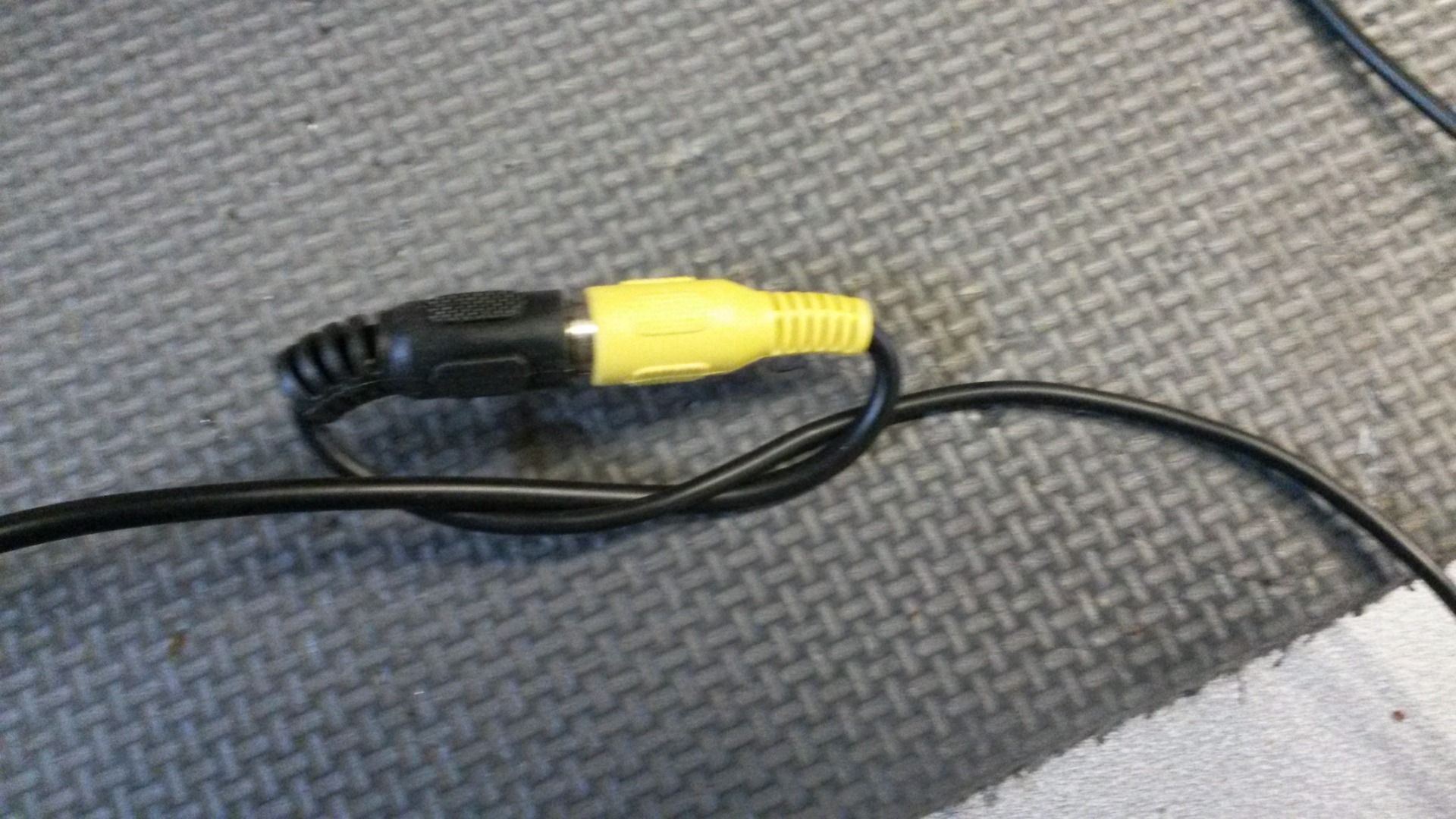 Locking RCA Extensions Together - Instructables