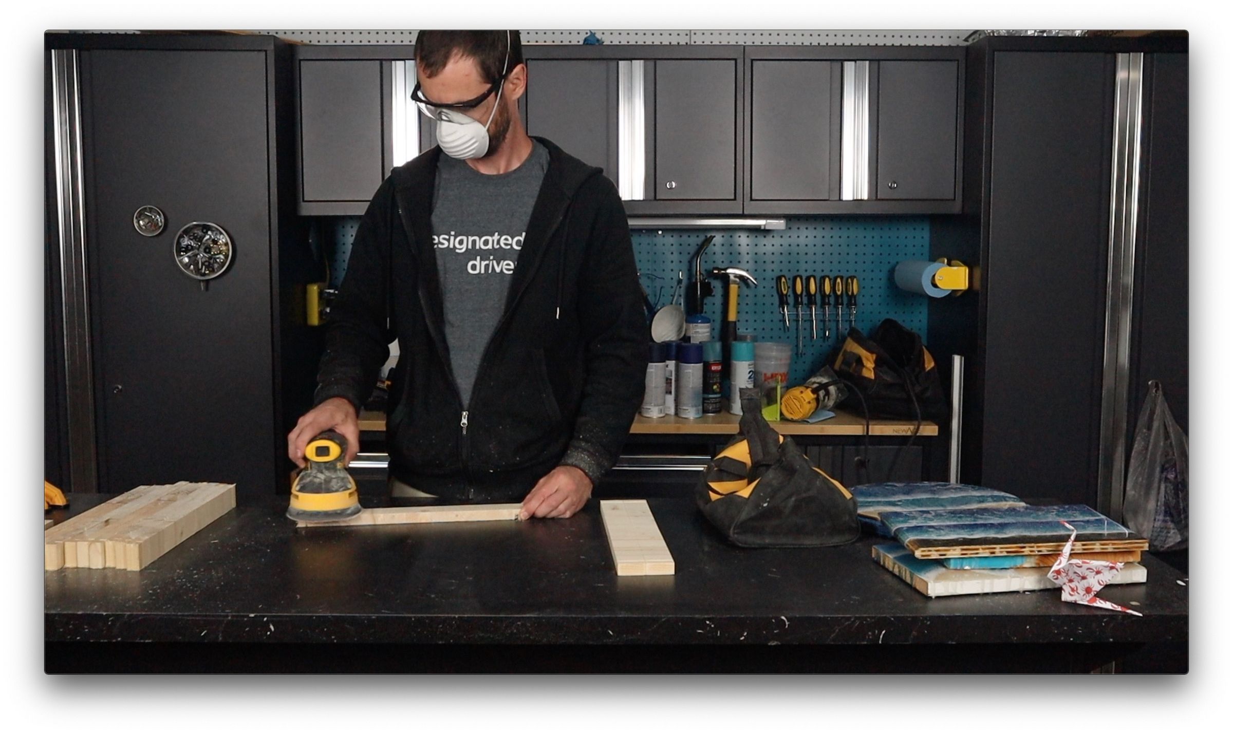 Origami Display Colosseum - Beach Scene Made From Scraps! : 6 Steps ...