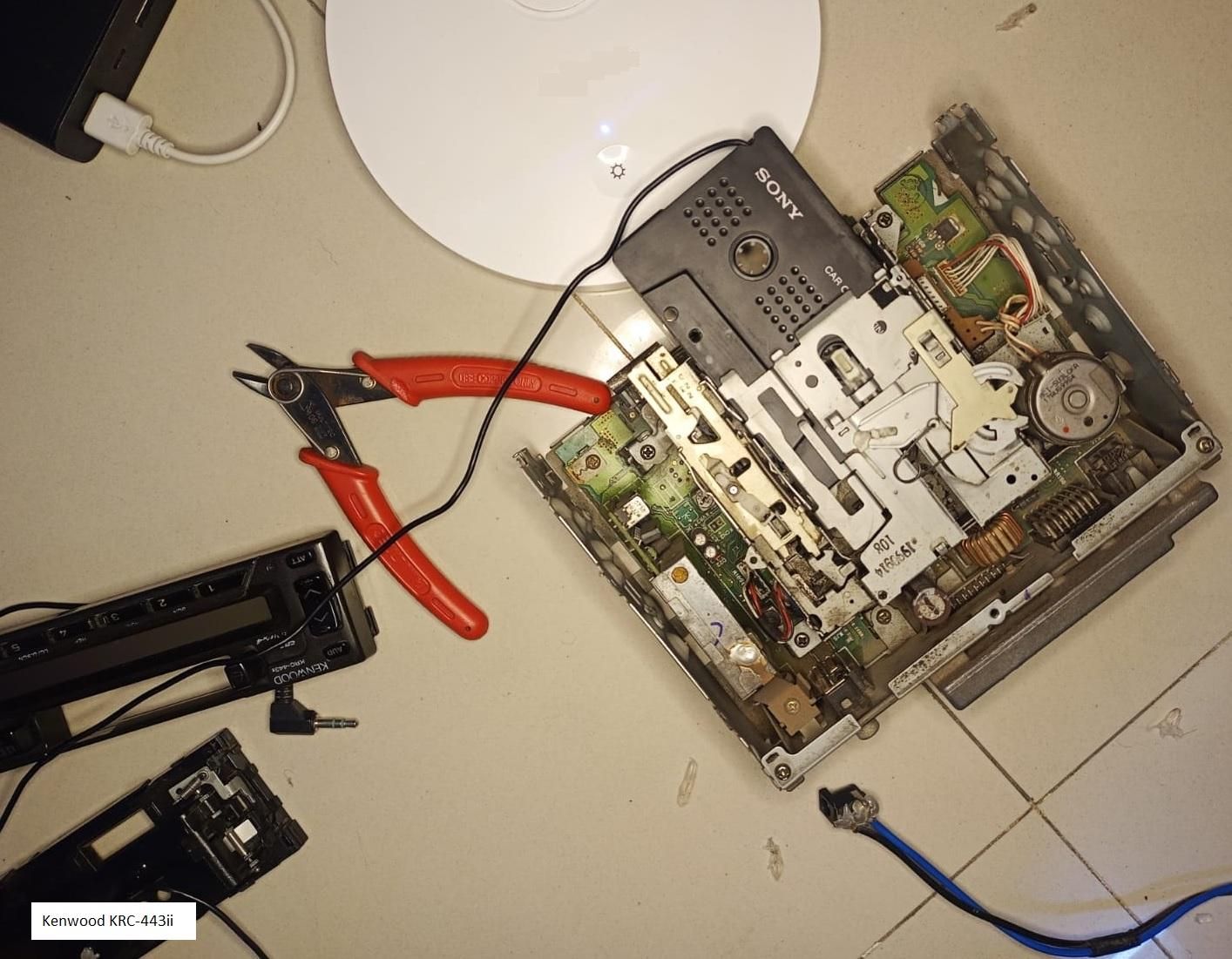 Add AUX IN to an Old Car Cassette Player : 3 Steps - Instructables