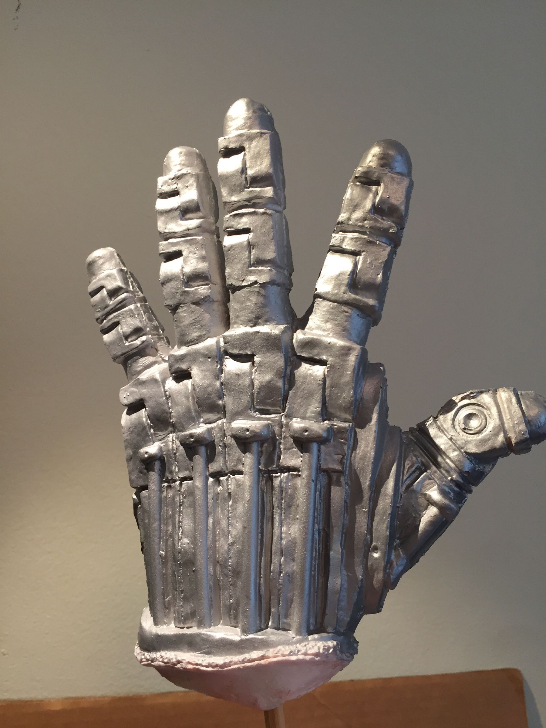Terminator Glove and Eye : 15 Steps (with Pictures) - Instructables