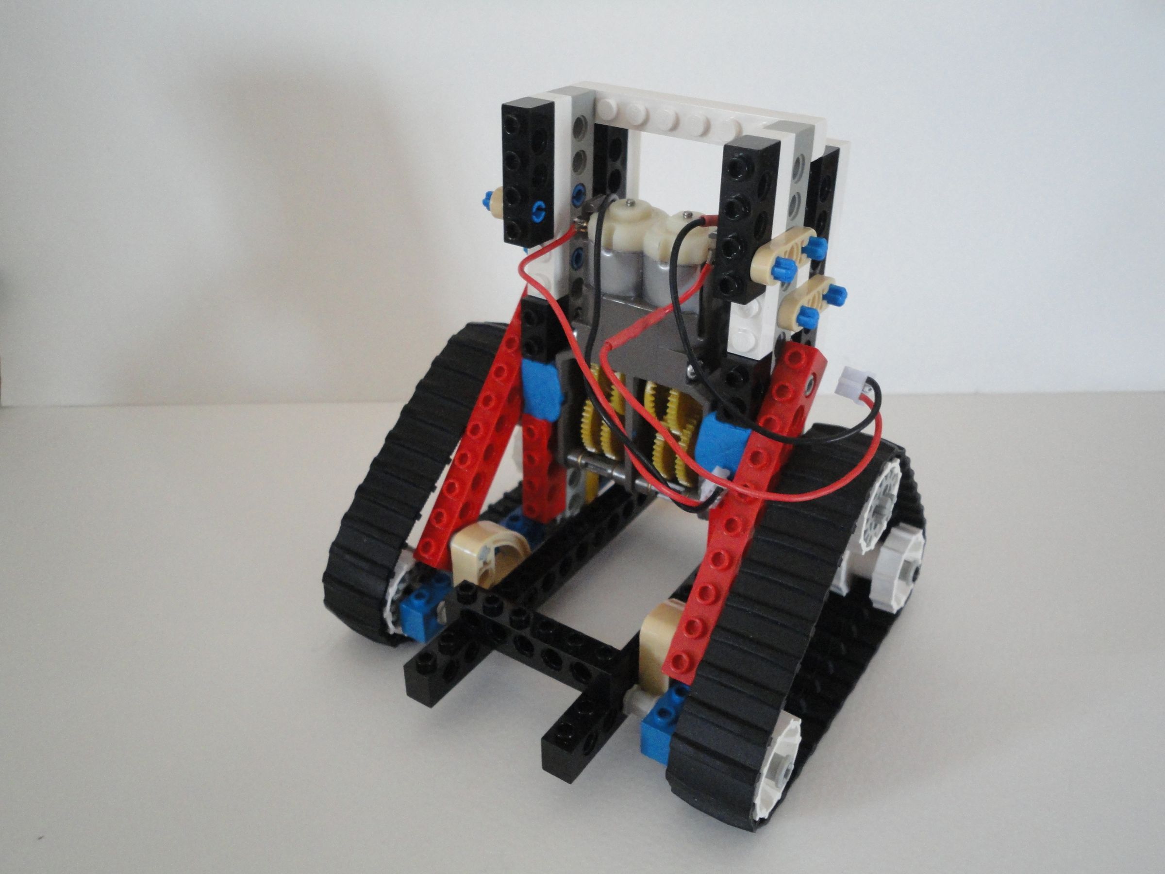 Lego Track Bot : 14 Steps (with Pictures) - Instructables
