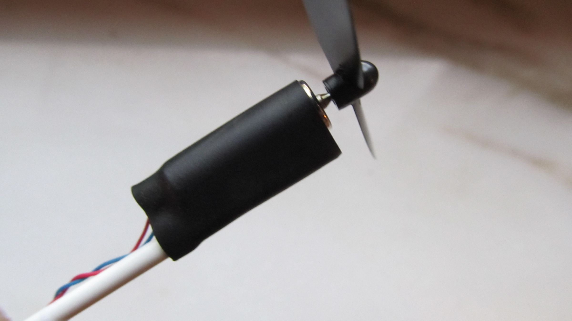 Electric Paper Plane : 6 Steps - Instructables