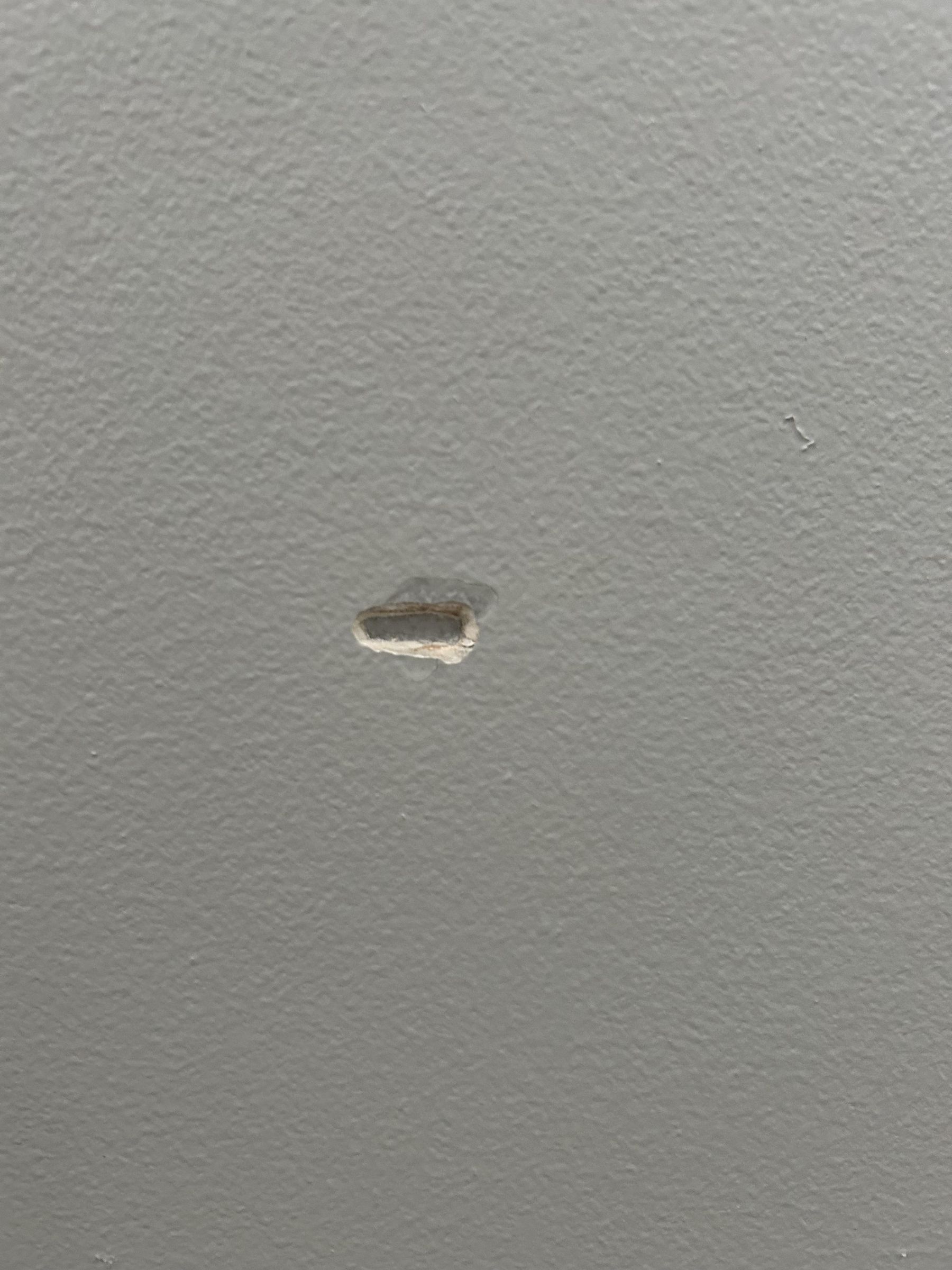 How to Patch a Hole in the Wall : 8 Steps (with Pictures) - Instructables