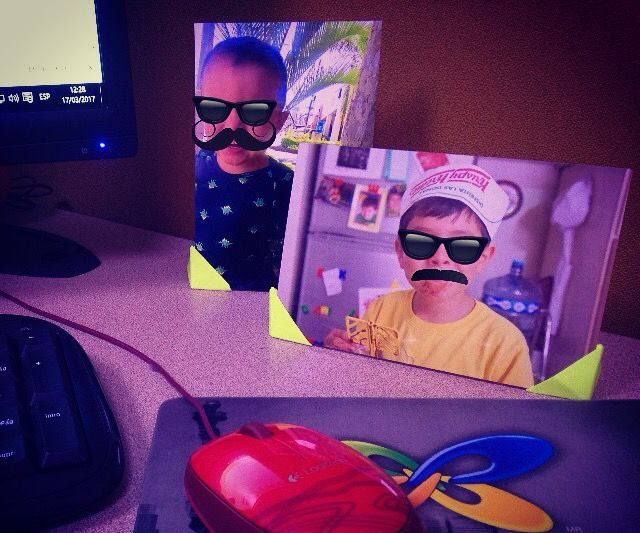 Post-it Photo Stand : 7 Steps - Instructables