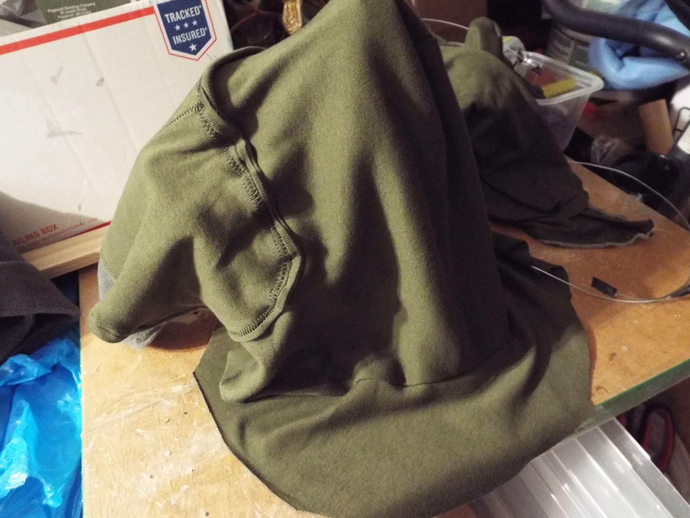 Aliens Dropship Pilot Helmet Hoodie Travel Pillow : 5 Steps (with ...