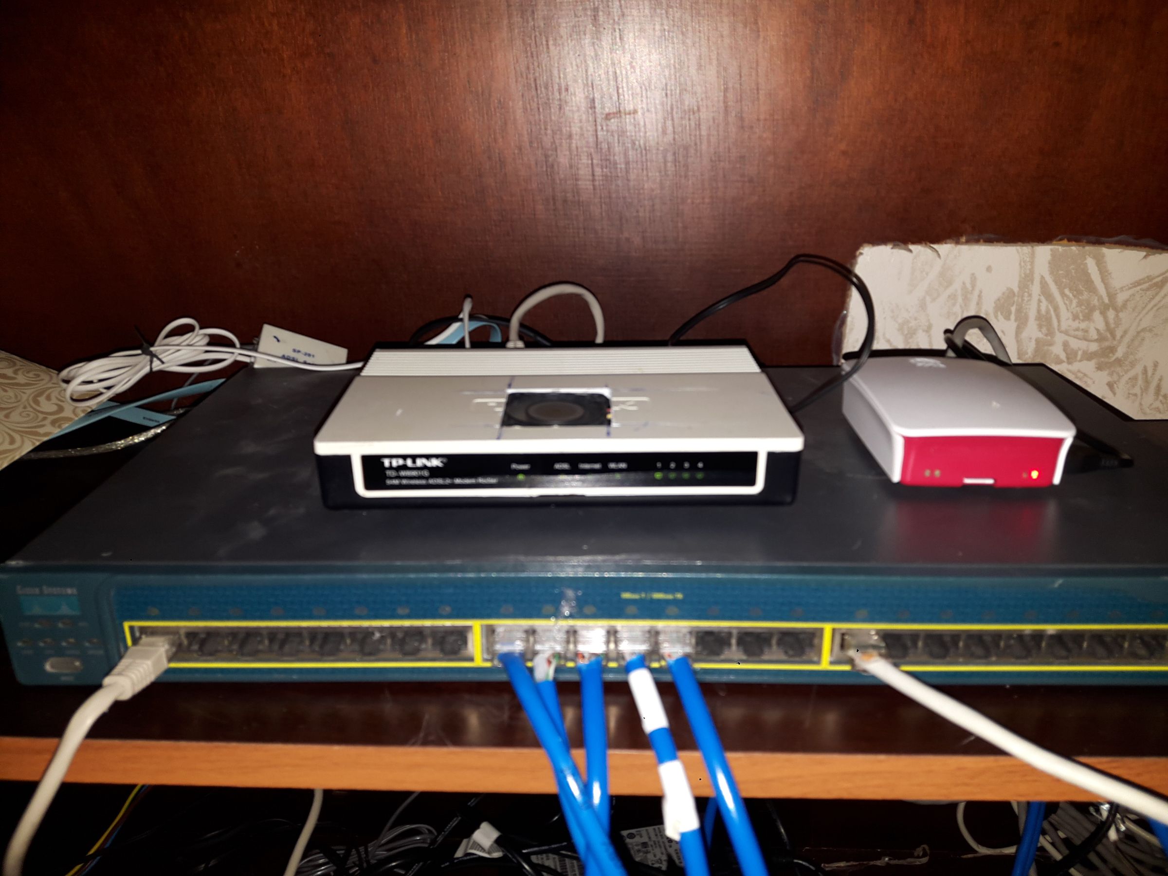 Fixing Old TP-link Router: Heat Problems. #DIY - Instructables