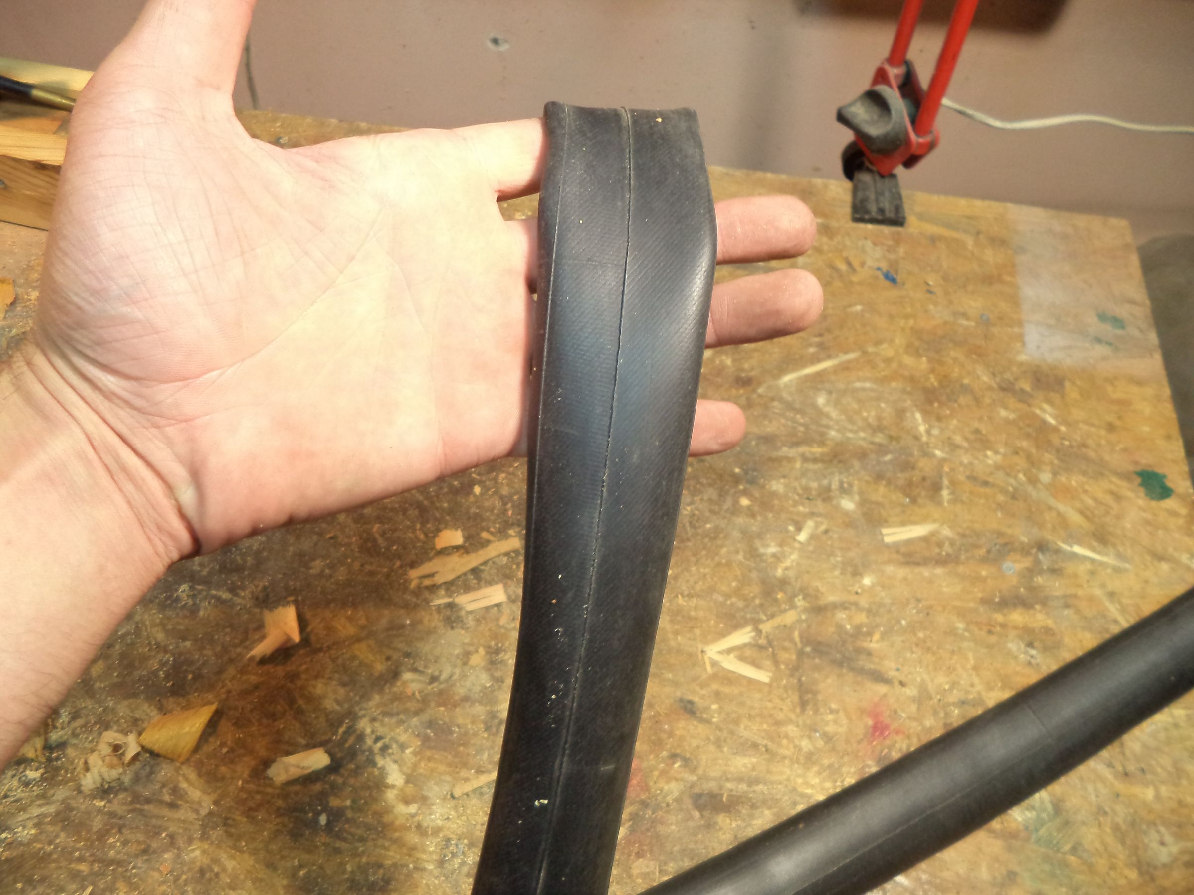 Decorative Straps From Inner Tubes : 5 Steps - Instructables