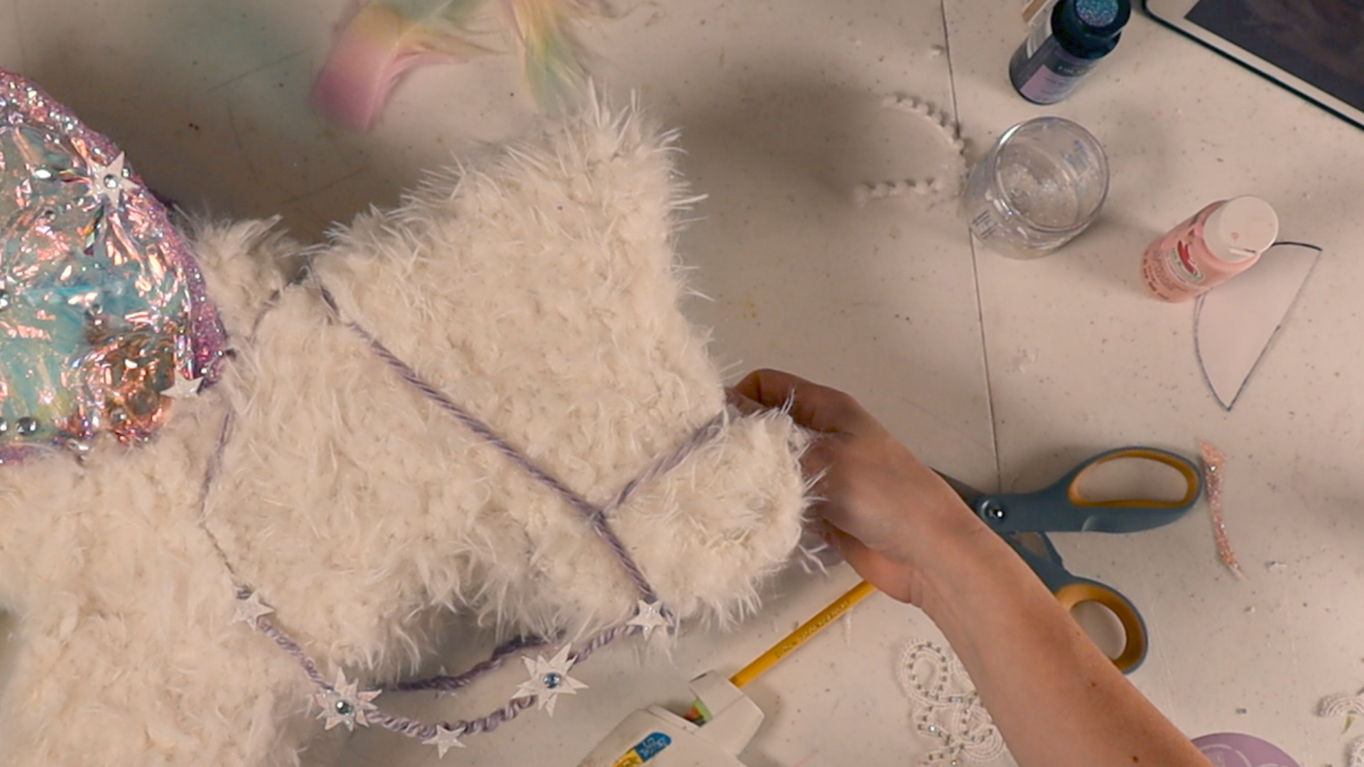 How to Make a Pinata : 19 Steps (with Pictures) - Instructables