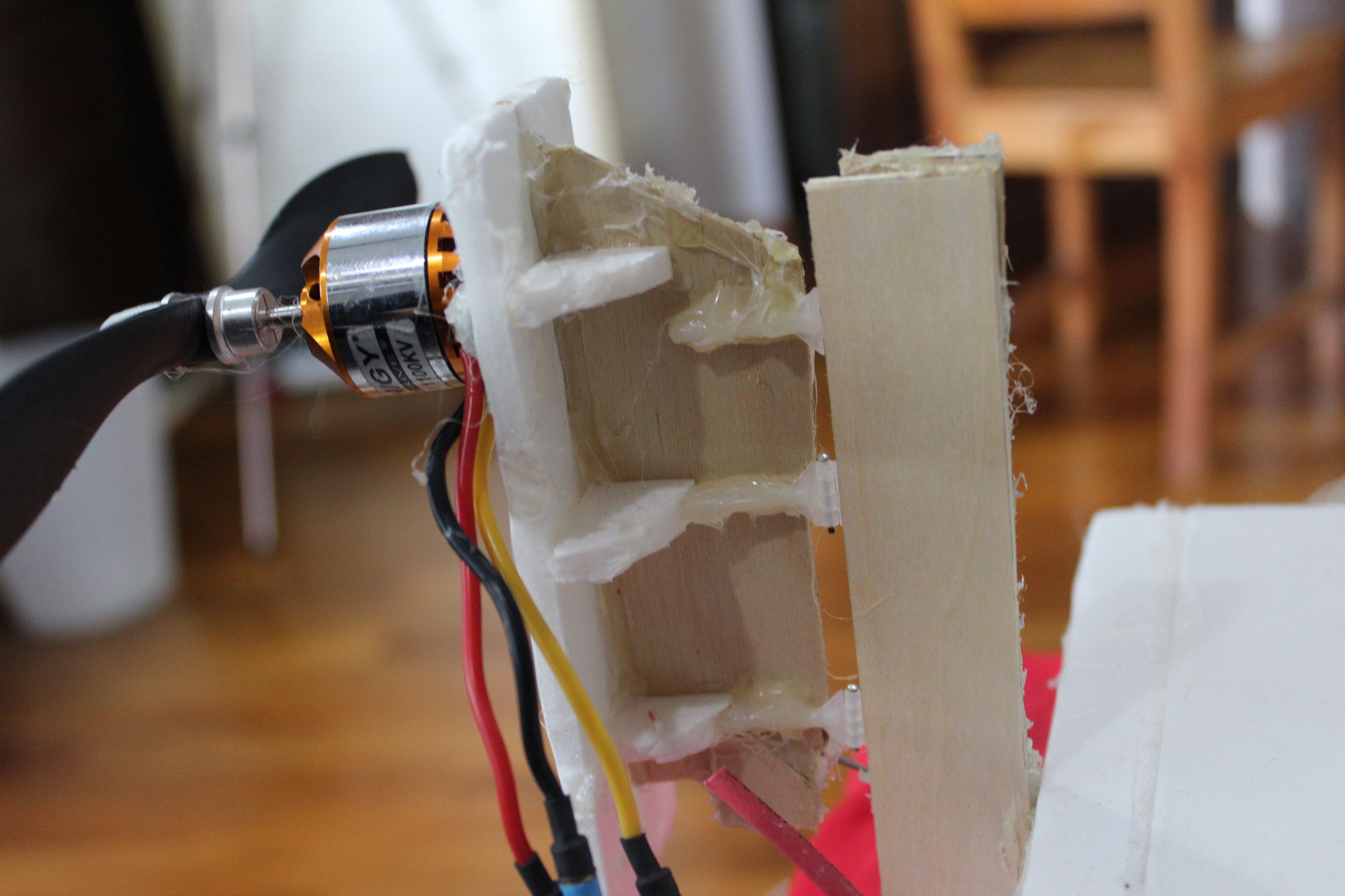 RC Thrust Vectoring Hovercraft (used in Jet Fighters) : 4 Steps (with ...